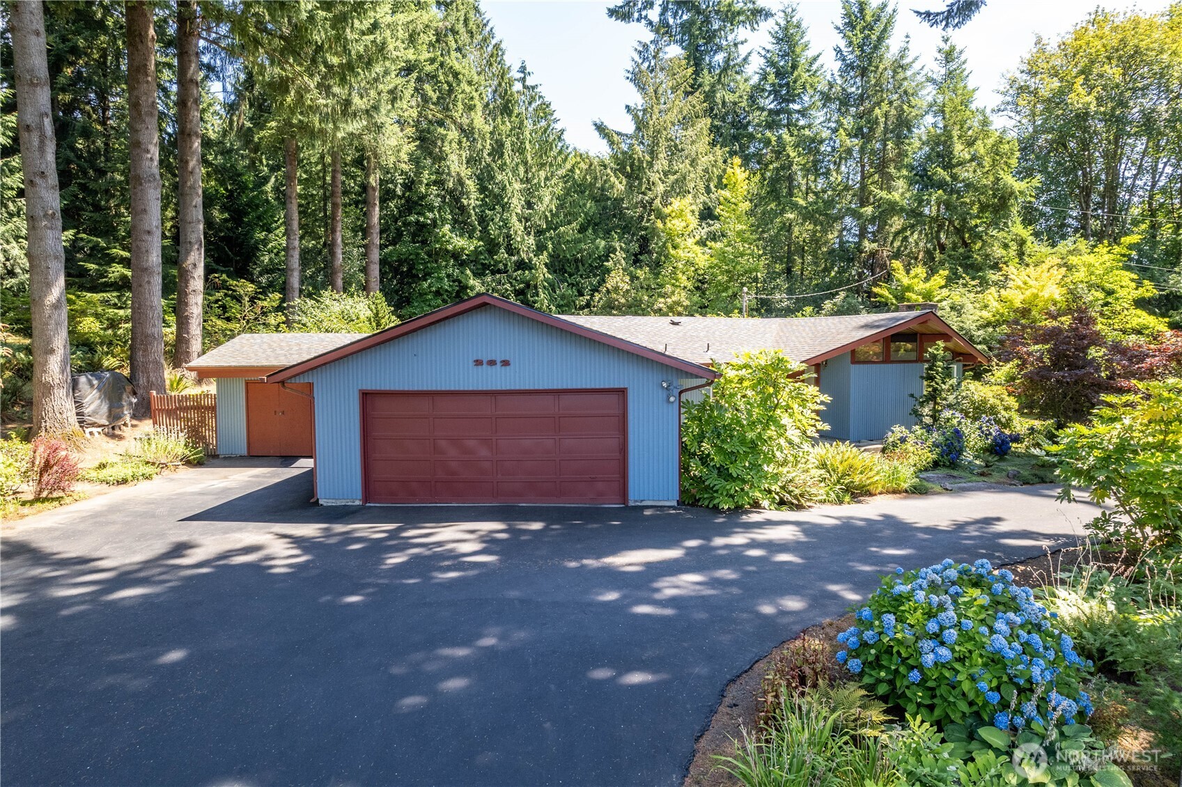 262 Sunset Dr, Longview, WA 98632 - MLS 2416658 - Coldwell Banker