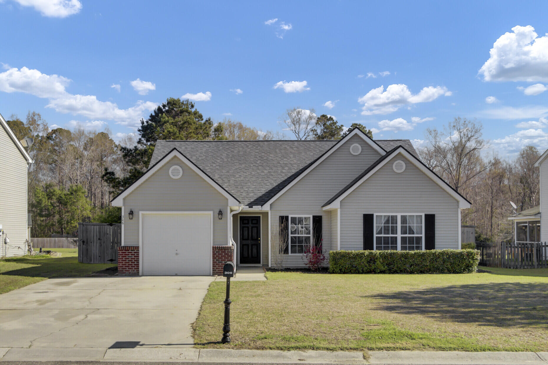 306 Slow Mill Dr, Goose Creek, SC 29445 - MLS 25007961 - Coldwell Banker