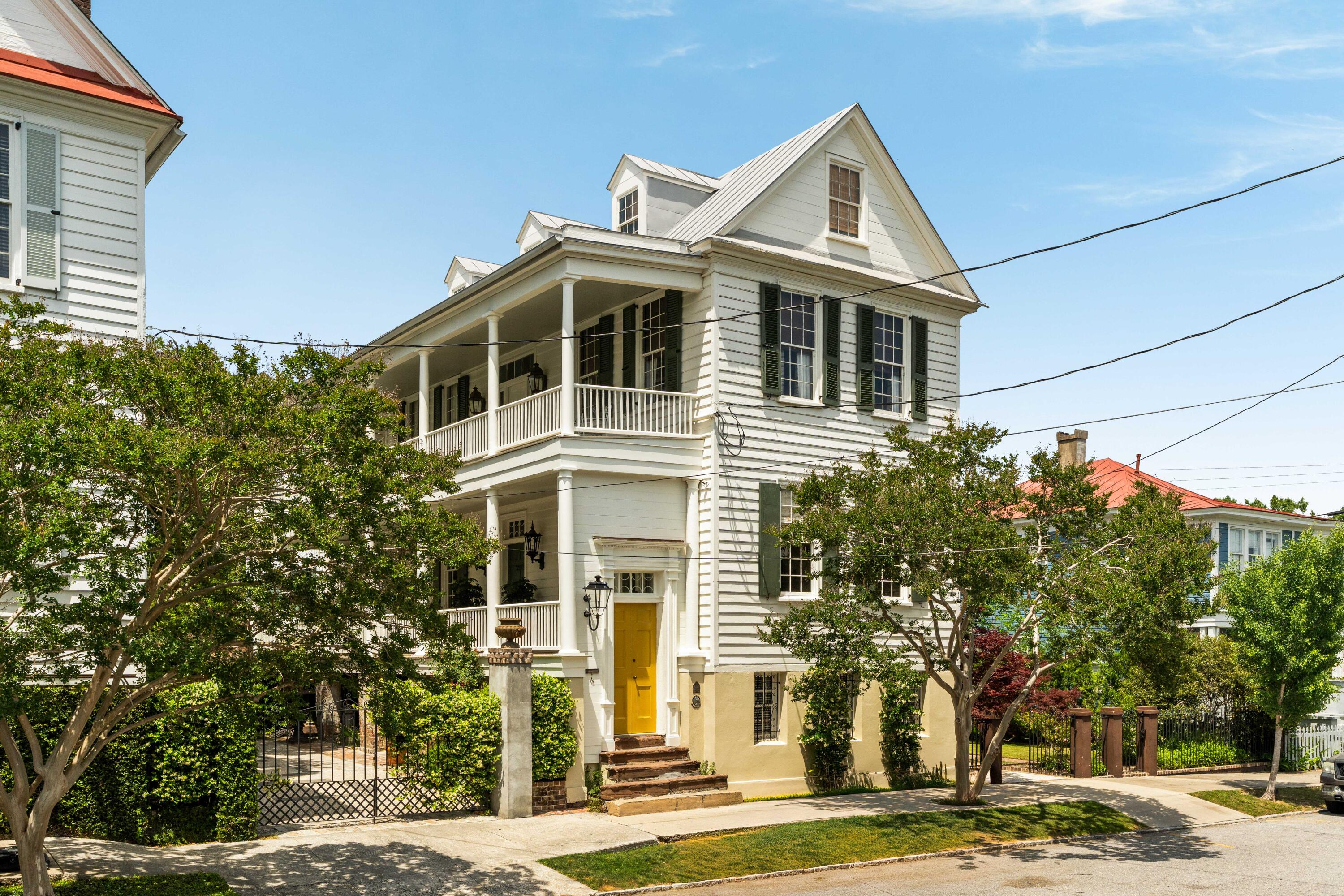 6 Judith St, Charleston, SC 29403 - MLS 25011636 - Coldwell Banker