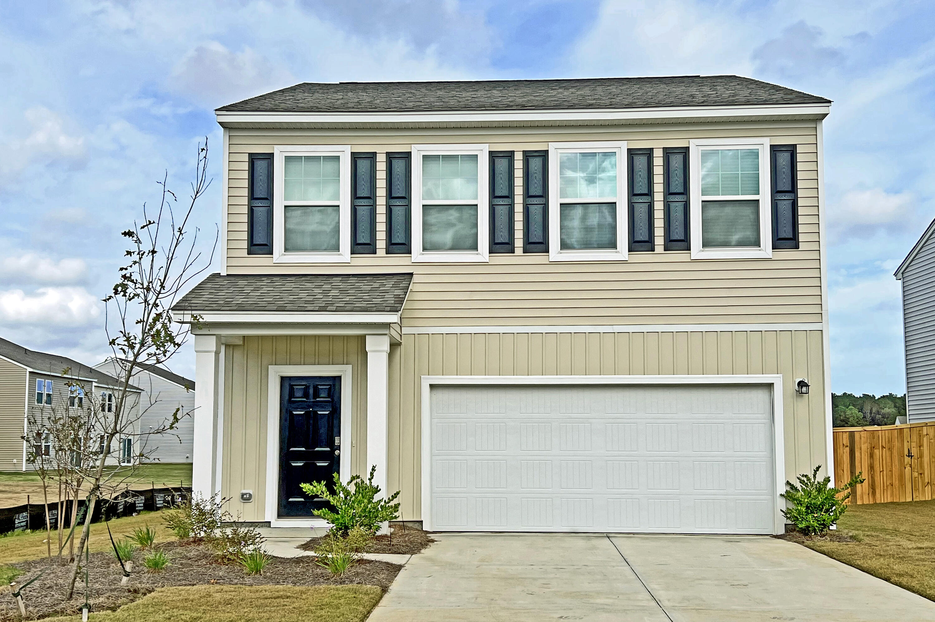 569 Pender Woods Dr, Summerville, SC 29486 - MLS 25024719 - Coldwell Banker