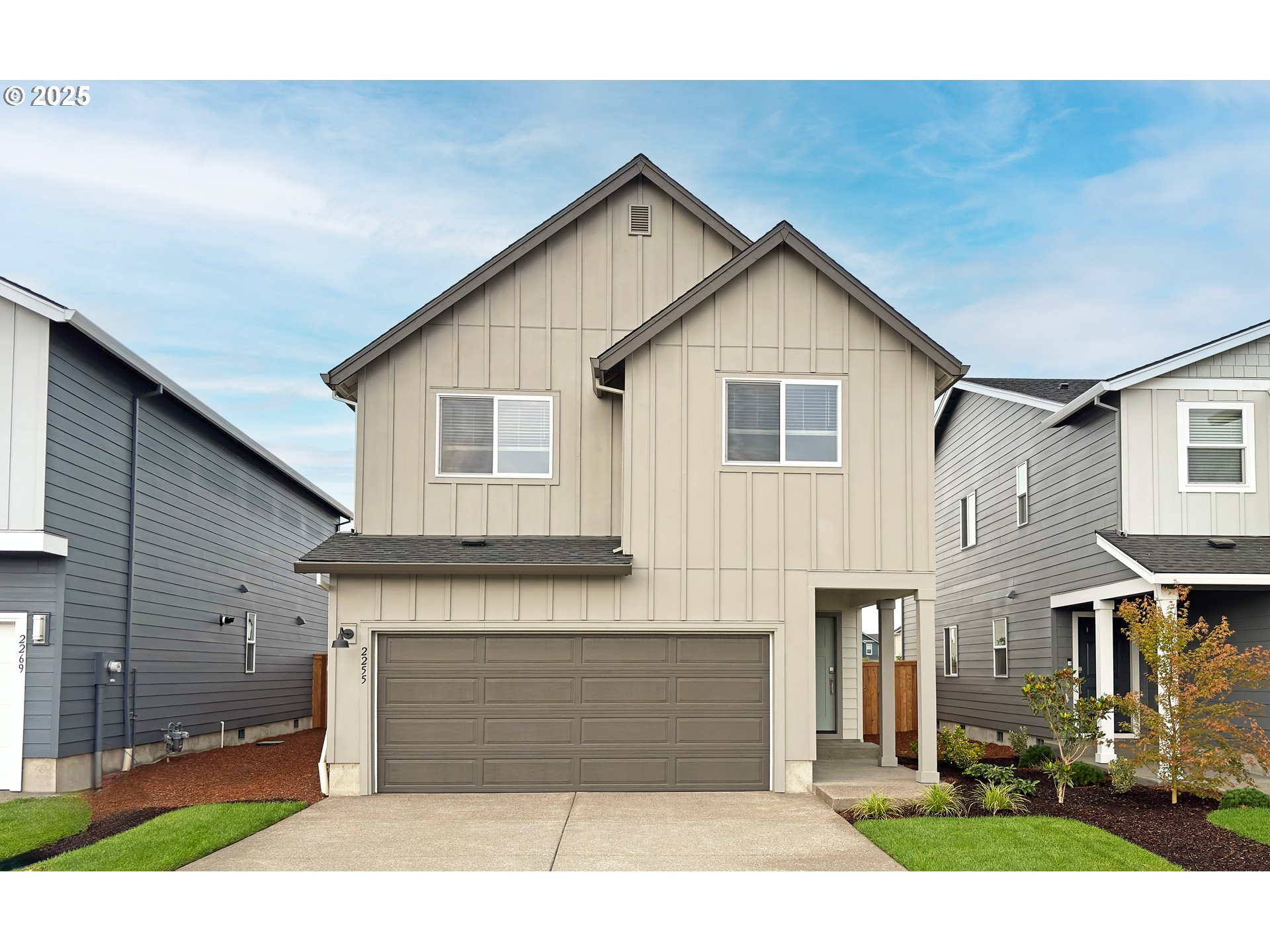 2255 Sawtelle Dr, Woodburn, OR 97071 - MLS 339009611 - Coldwell Banker