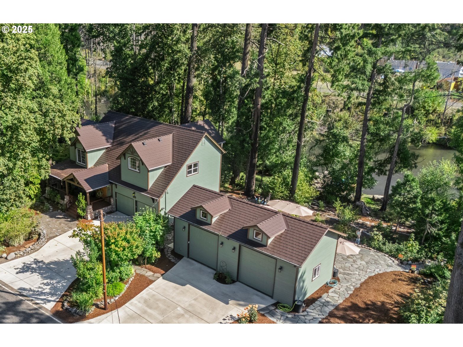 91261 Blue River Rd, Blue River, OR 97413 - MLS 593384895 - Coldwell Banker