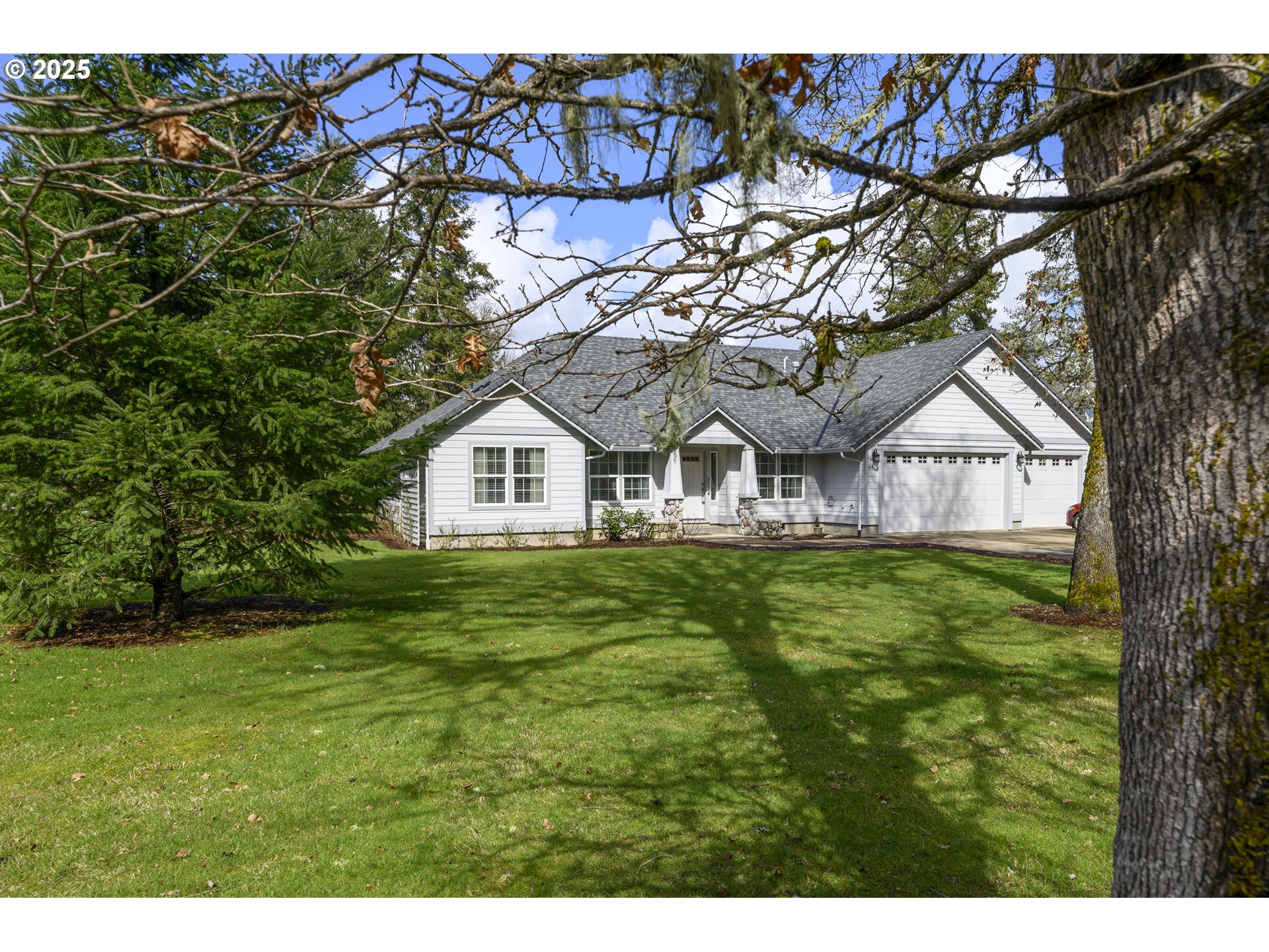 8373 Buffalo Ln, Grand Ronde, OR 97347 - MLS 659558267 - Coldwell Banker