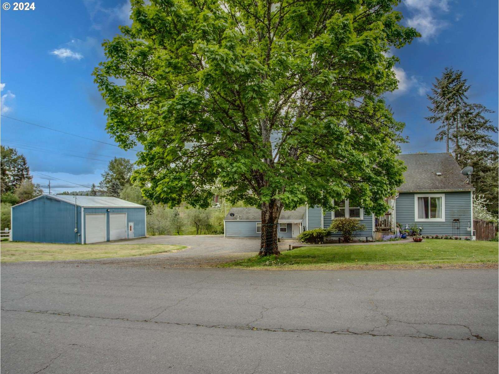 16600 SE Baxter Rd, Gresham, OR 97080 - MLS 774687908 - Coldwell Banker