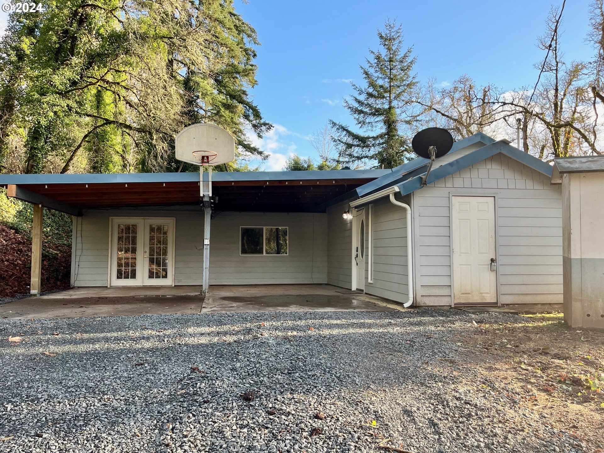38519 Jasper Lowell Rd, Fall Creek, OR 97438 - MLS 24334247 - Coldwell ...