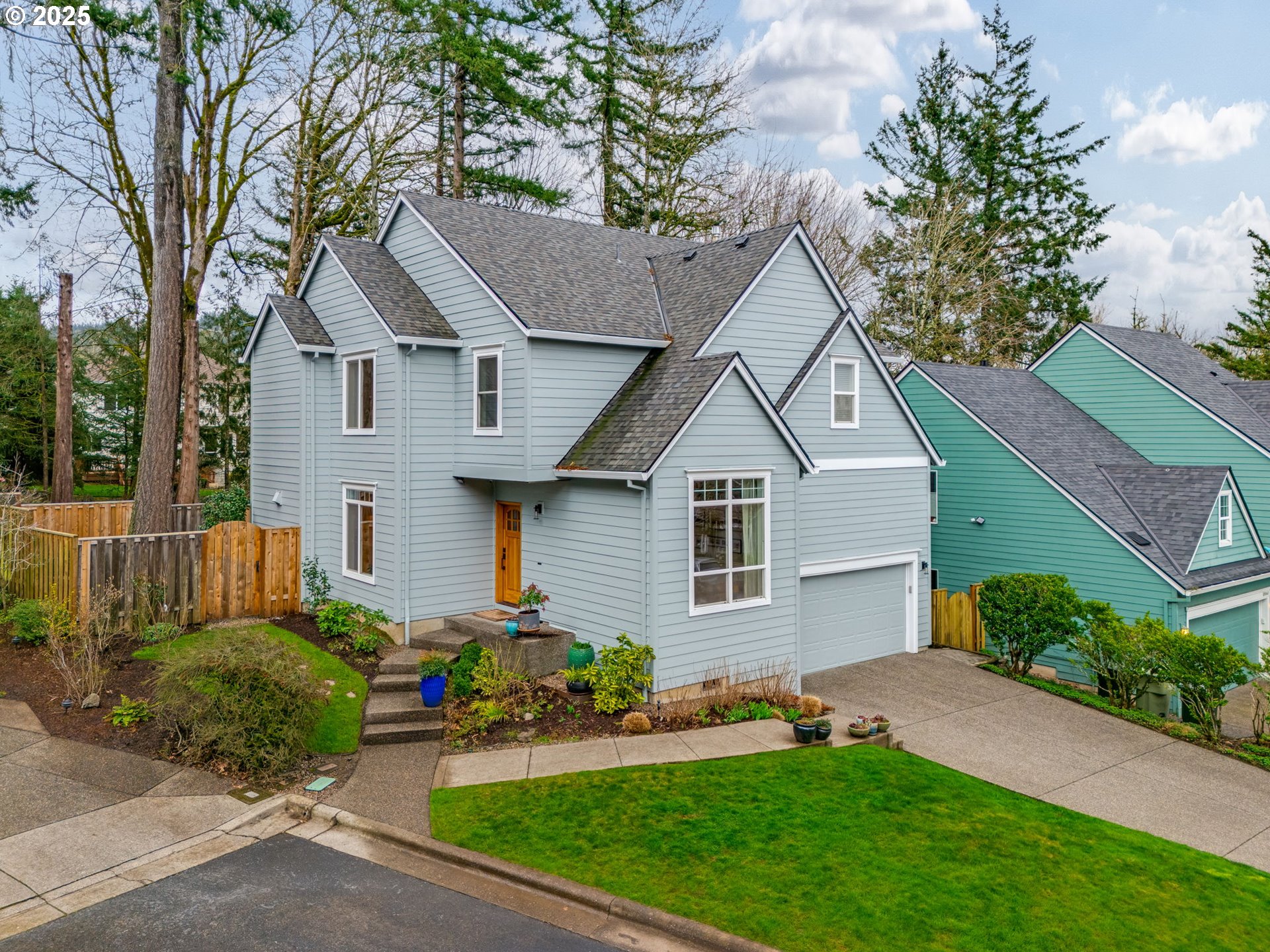 10048 NW Fleetwood Dr, Portland, OR 97229 - MLS 247507326 - Coldwell Banker