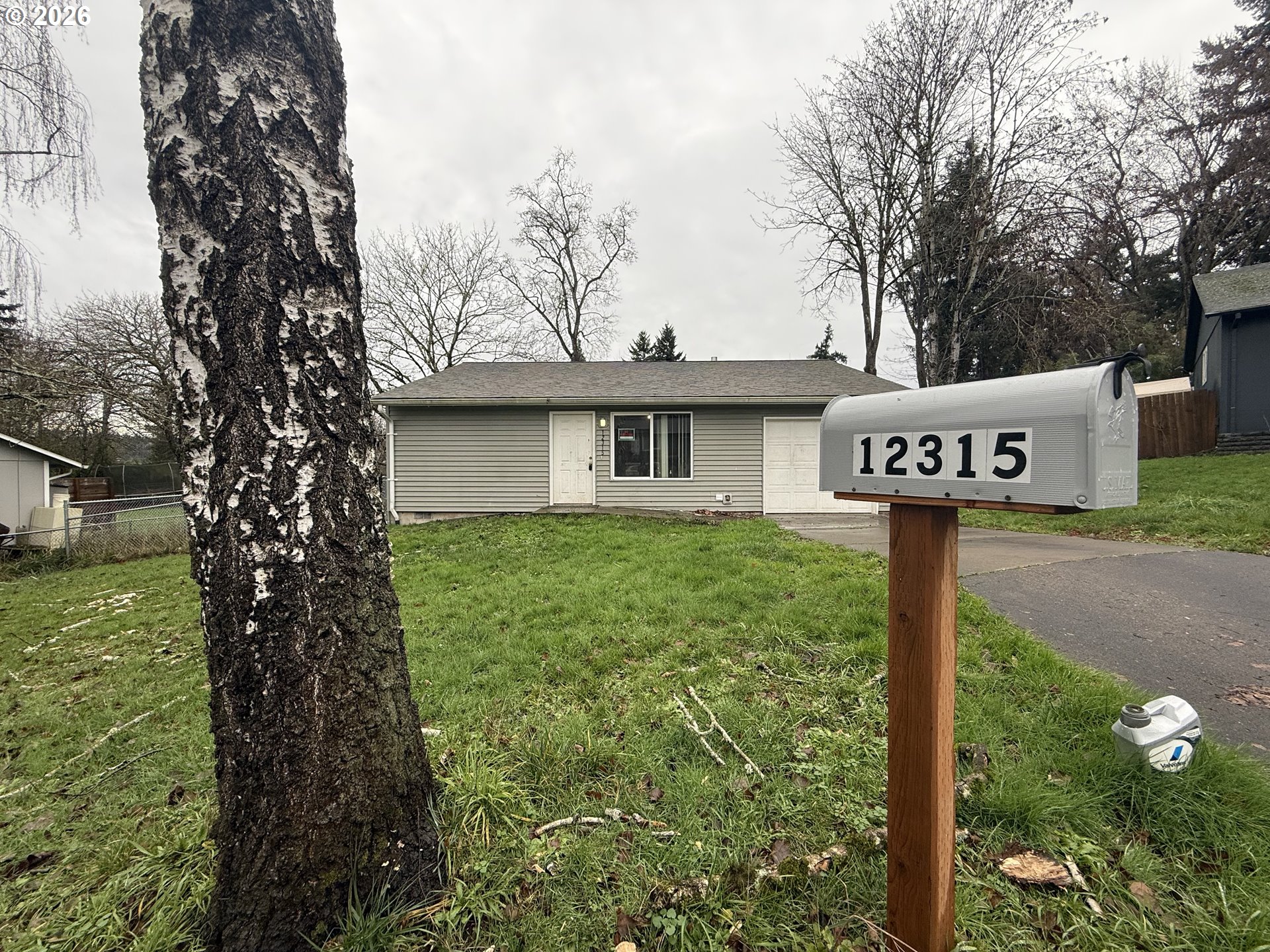 12315 SE 65th Ct, Milwaukie, OR 97222 - MLS 325620212 - Coldwell Banker