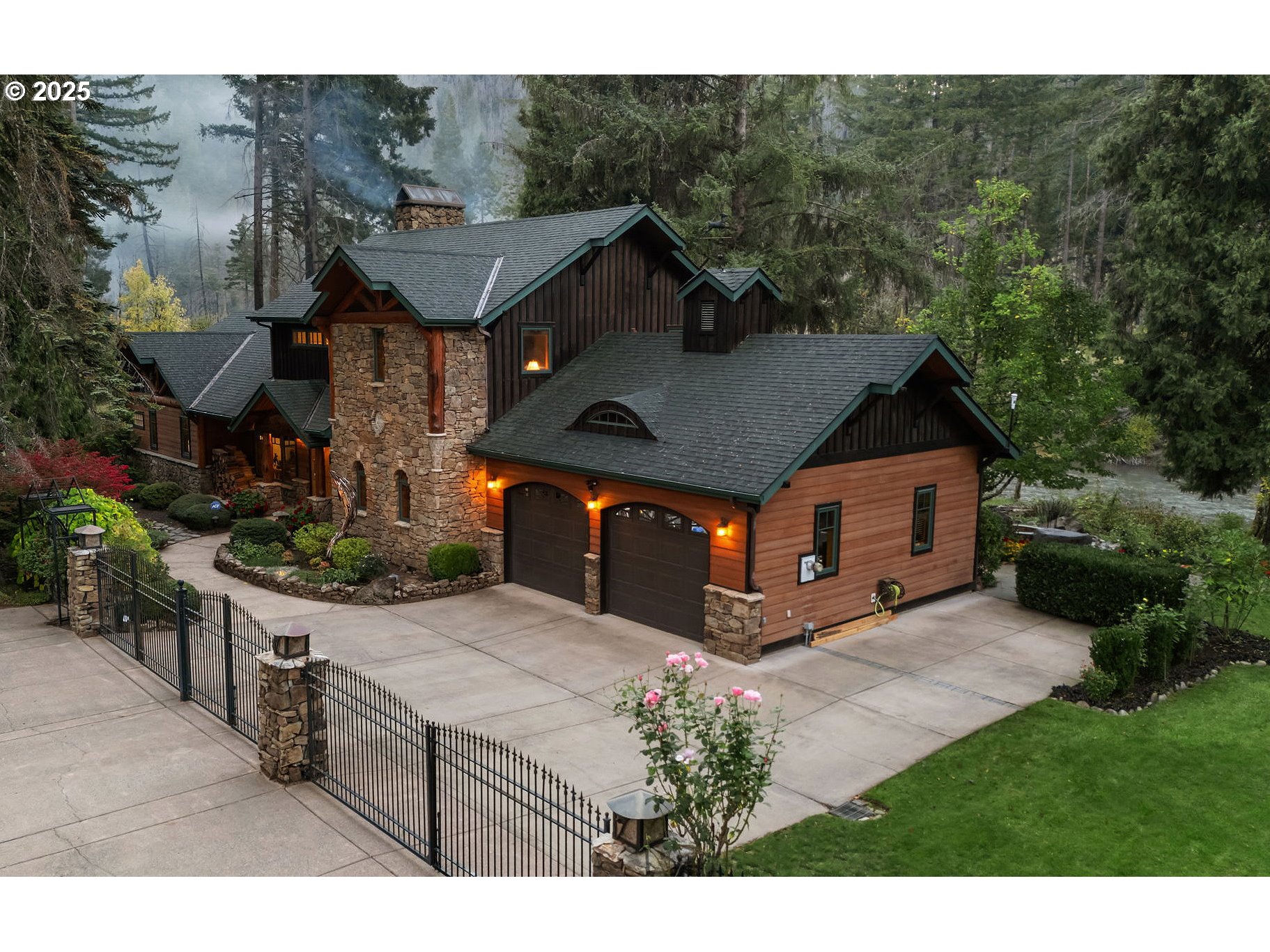 91295 Blue River Rd, Blue River, OR 97413 - MLS 334494138 - Coldwell Banker