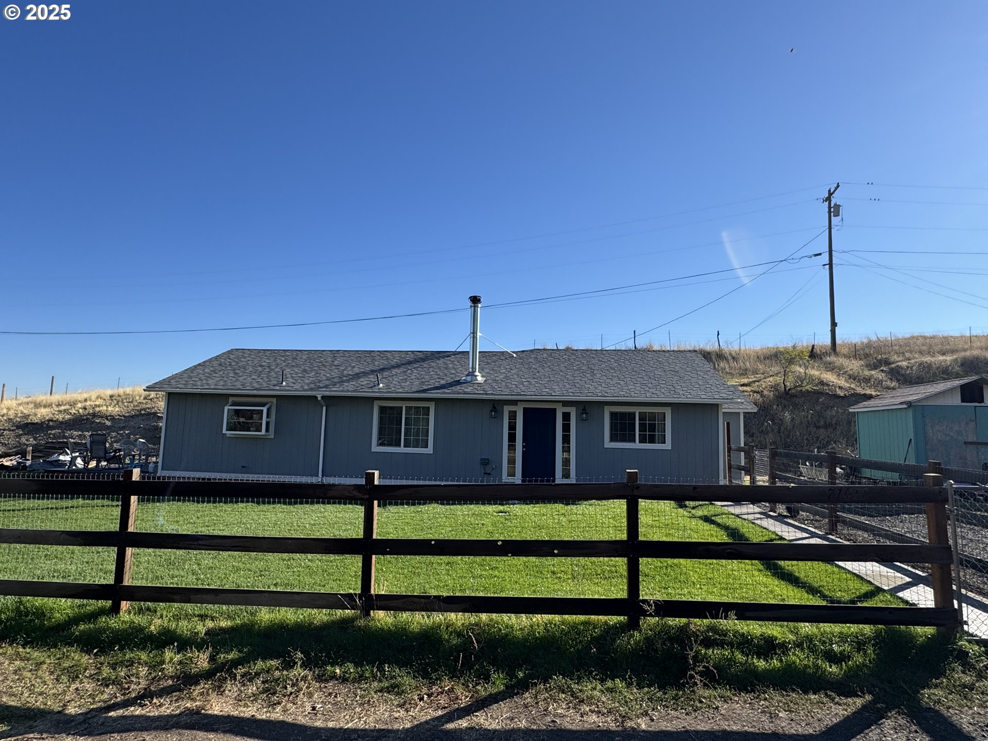 71011 SW Douglas Dr, Pendleton, OR 97801 - MLS 789818051 - Coldwell Banker