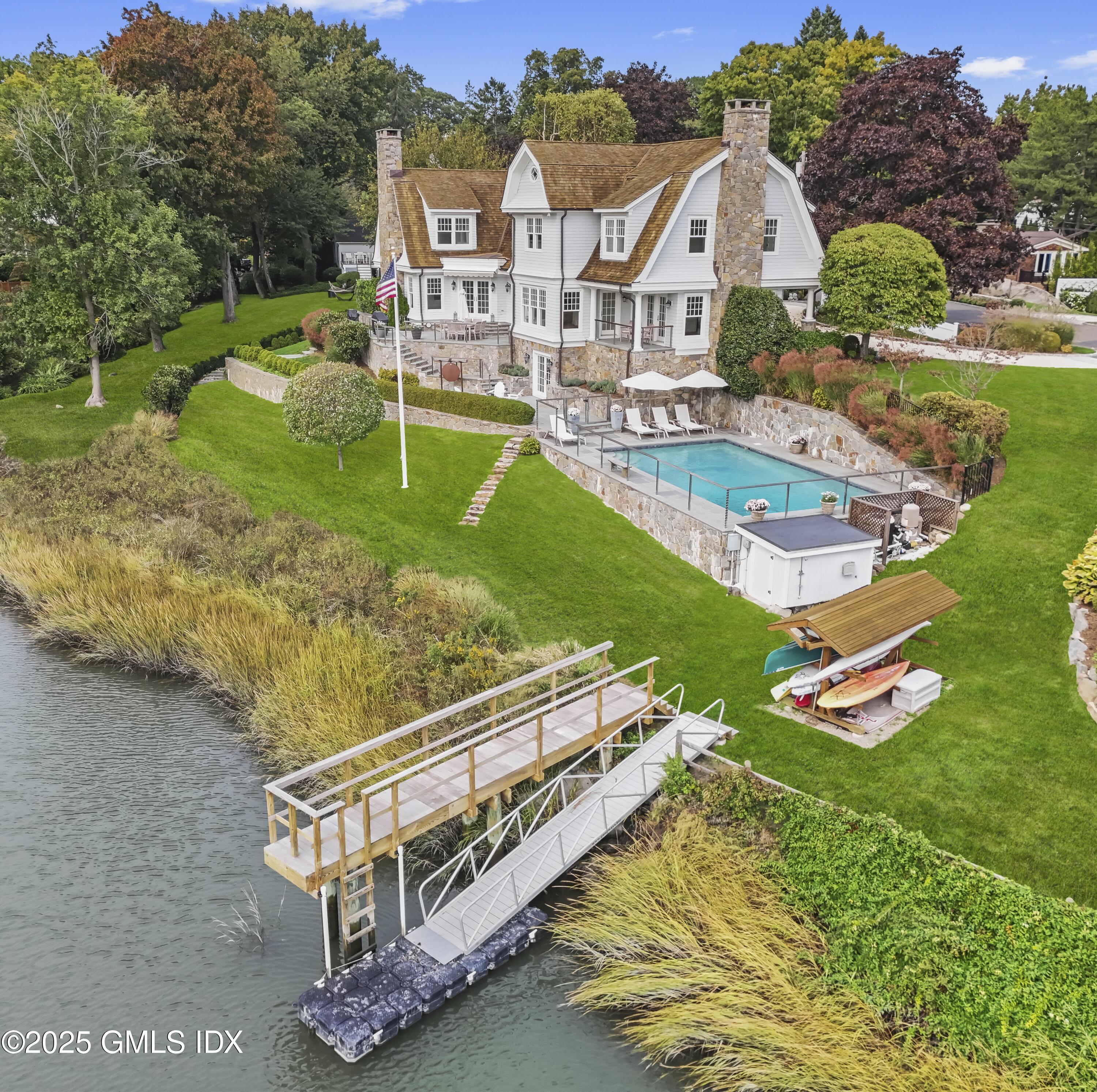 18 Shoal Point Ln, Greenwich, CT 06878 - MLS 122260 - Coldwell Banker