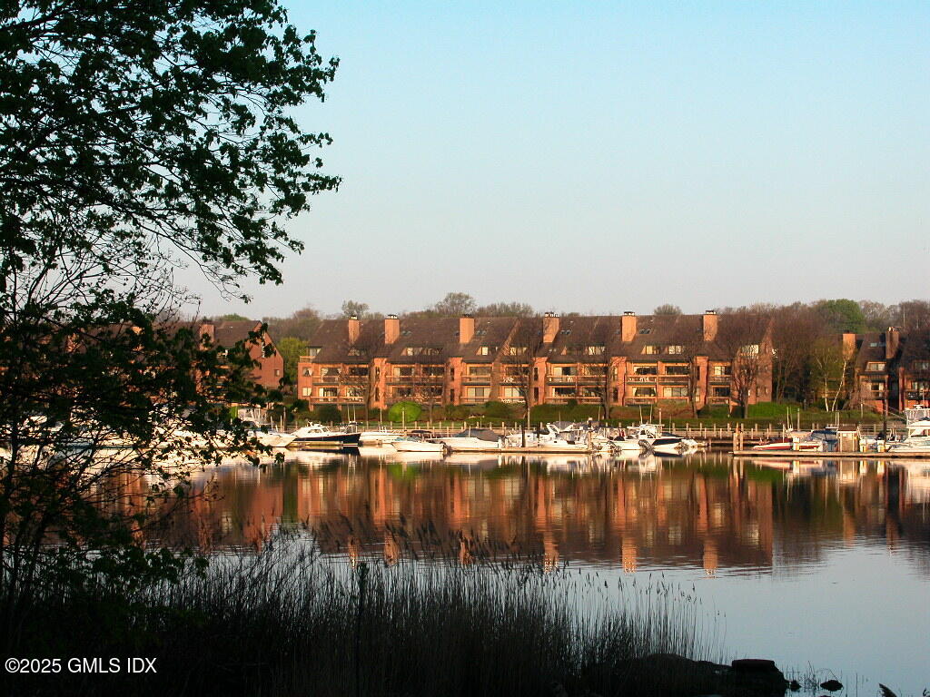 15 River Rd #210, Greenwich, CT 06807 - MLS 122330 - Coldwell Banker