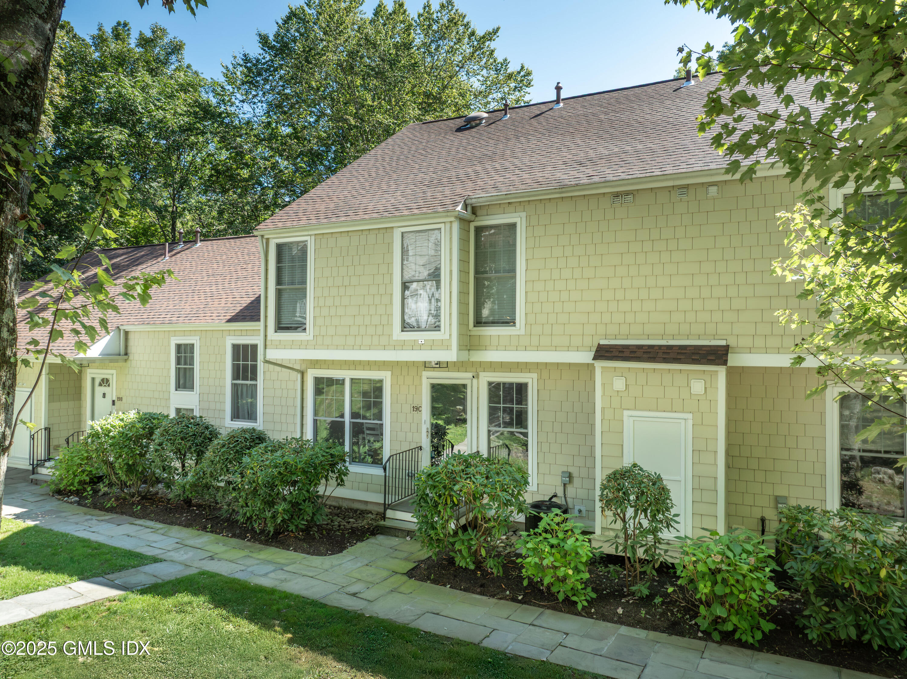 221 Weaver St #19C, Greenwich, CT 06831 - MLS 123457 - Coldwell Banker