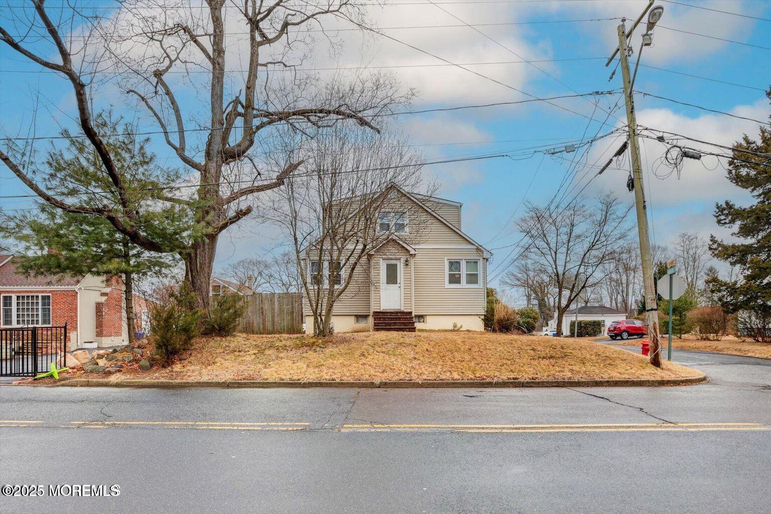 259 Matawan Ave, Matawan, NJ 07747 - MLS 22521025 - Coldwell Banker