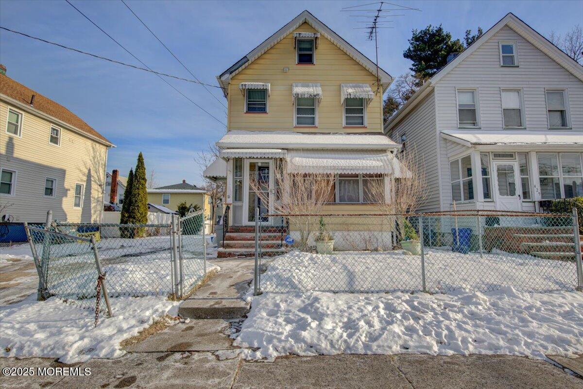 427 Howe Ave, Passaic, NJ 07055 - MLS 22502506 - Coldwell Banker