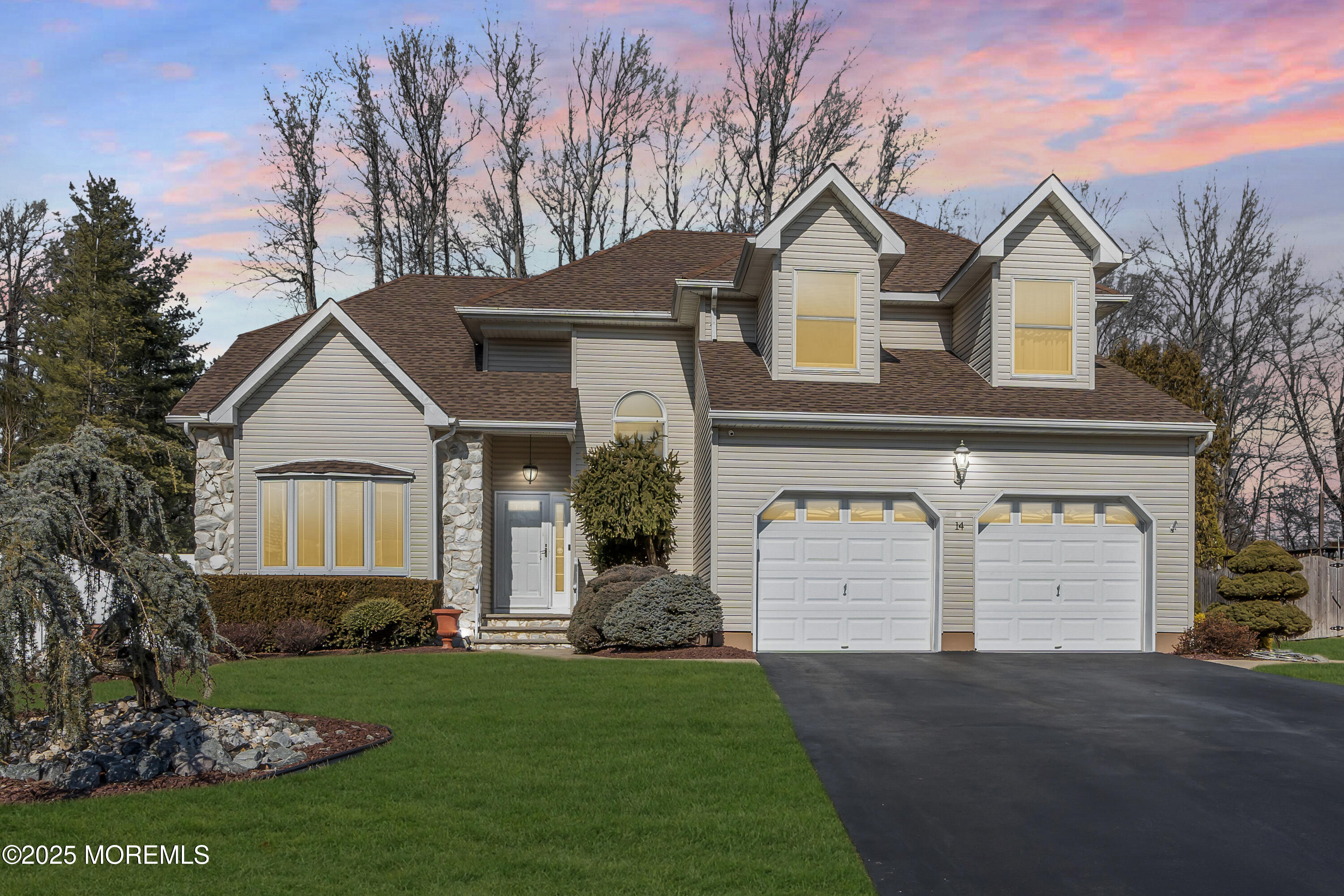 14 Daniel Pl, Matawan, NJ 07747 - MLS 22505240 - Coldwell Banker