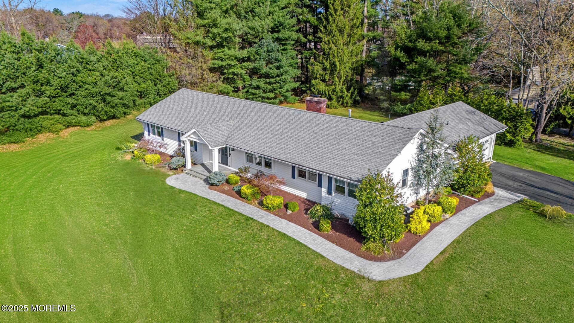 10 Saratoga Dr, Colts Neck Township, NJ 07722 - MLS 22510140 - Coldwell ...
