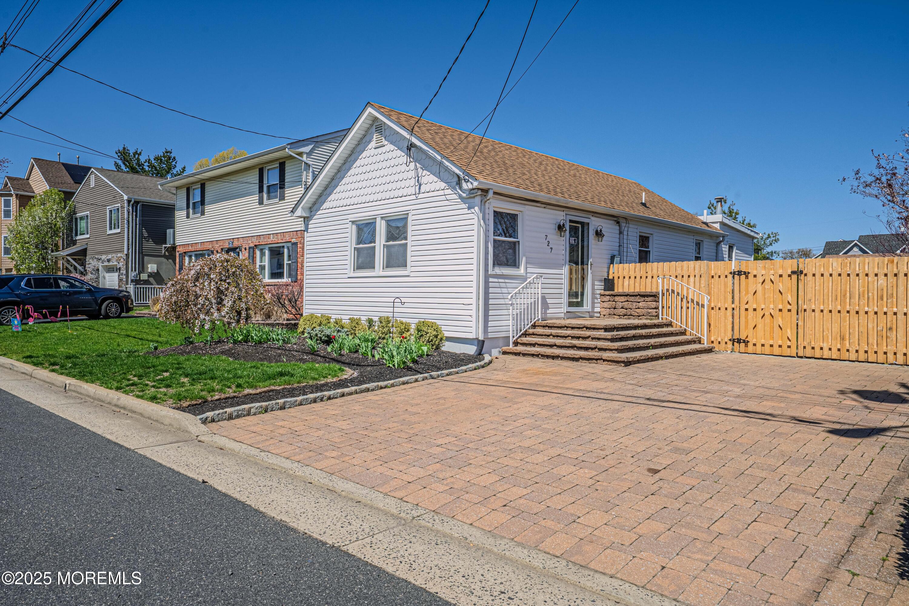 727 Lorillard Ave, Union Beach, NJ 07735 - MLS 22510352 - Coldwell Banker