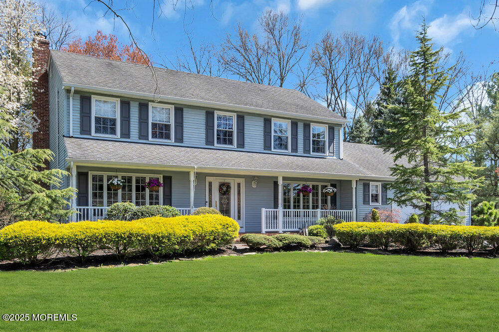 38 Jennifer Dr, Red Bank, NJ 07701 - MLS 22510381 - Coldwell Banker
