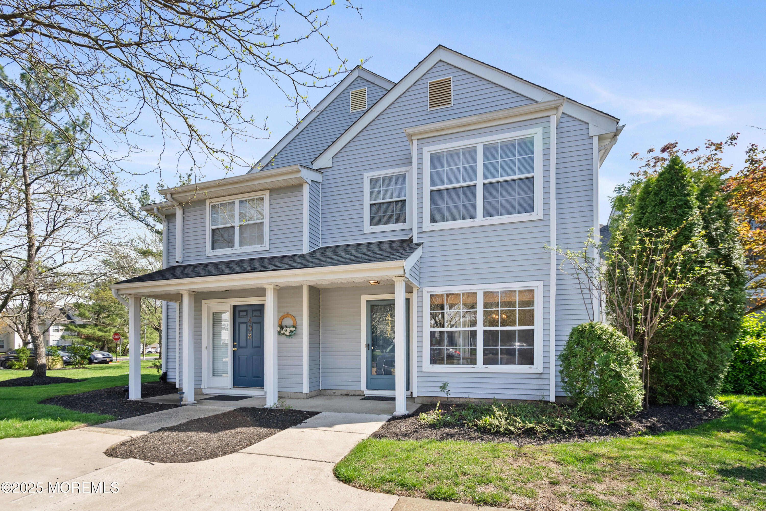 437 Hampton Ct #12-1, Manalapan Township, NJ 07726 - MLS 22511803 ...