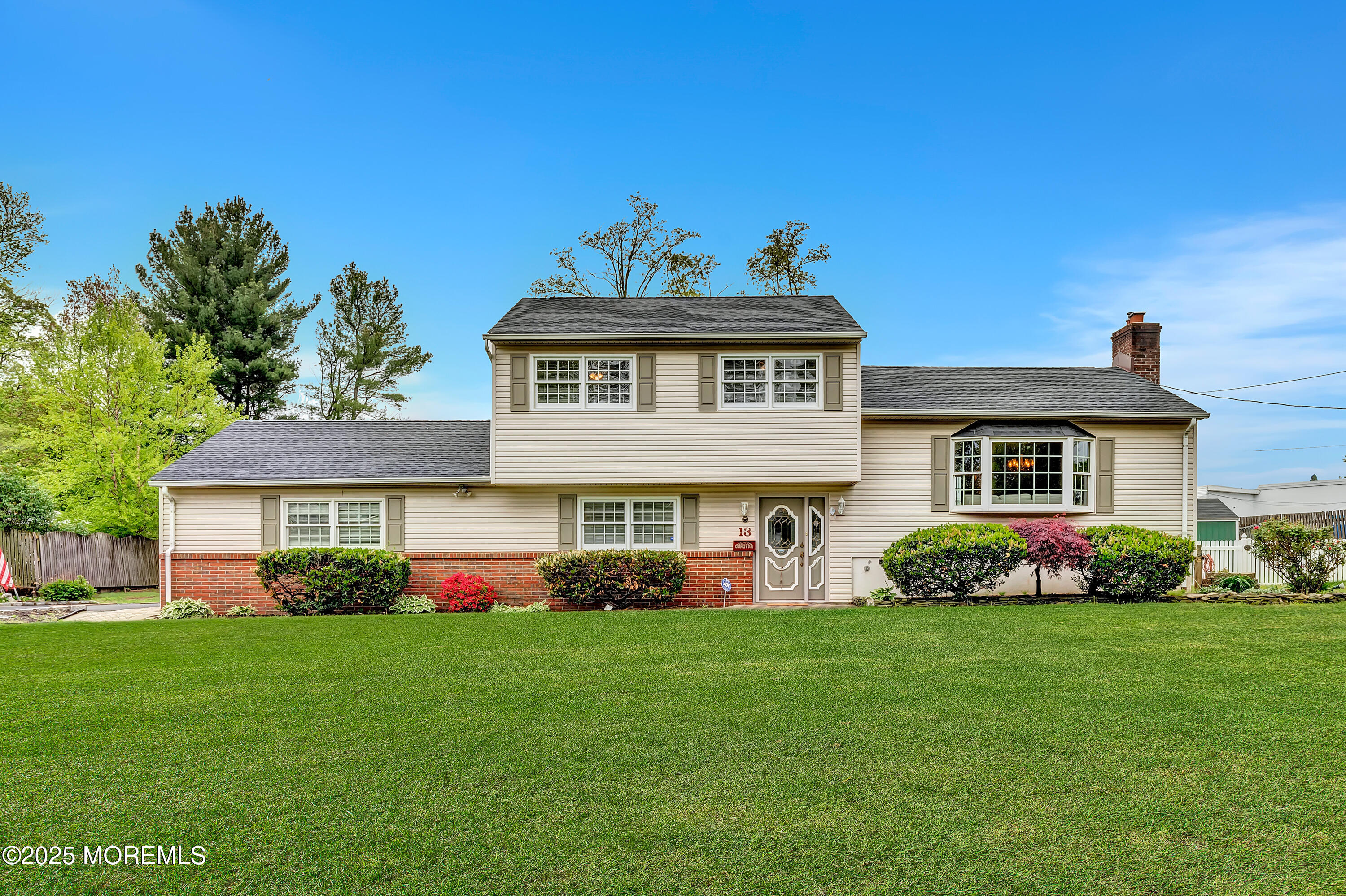 13 Winston Dr, Middletown, NJ 07748 - MLS 22513398 - Coldwell Banker