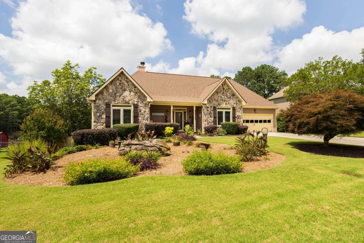 3785 Glen Ian Dr, Loganville, GA 30052 - MLS 10599732 - Coldwell Banker