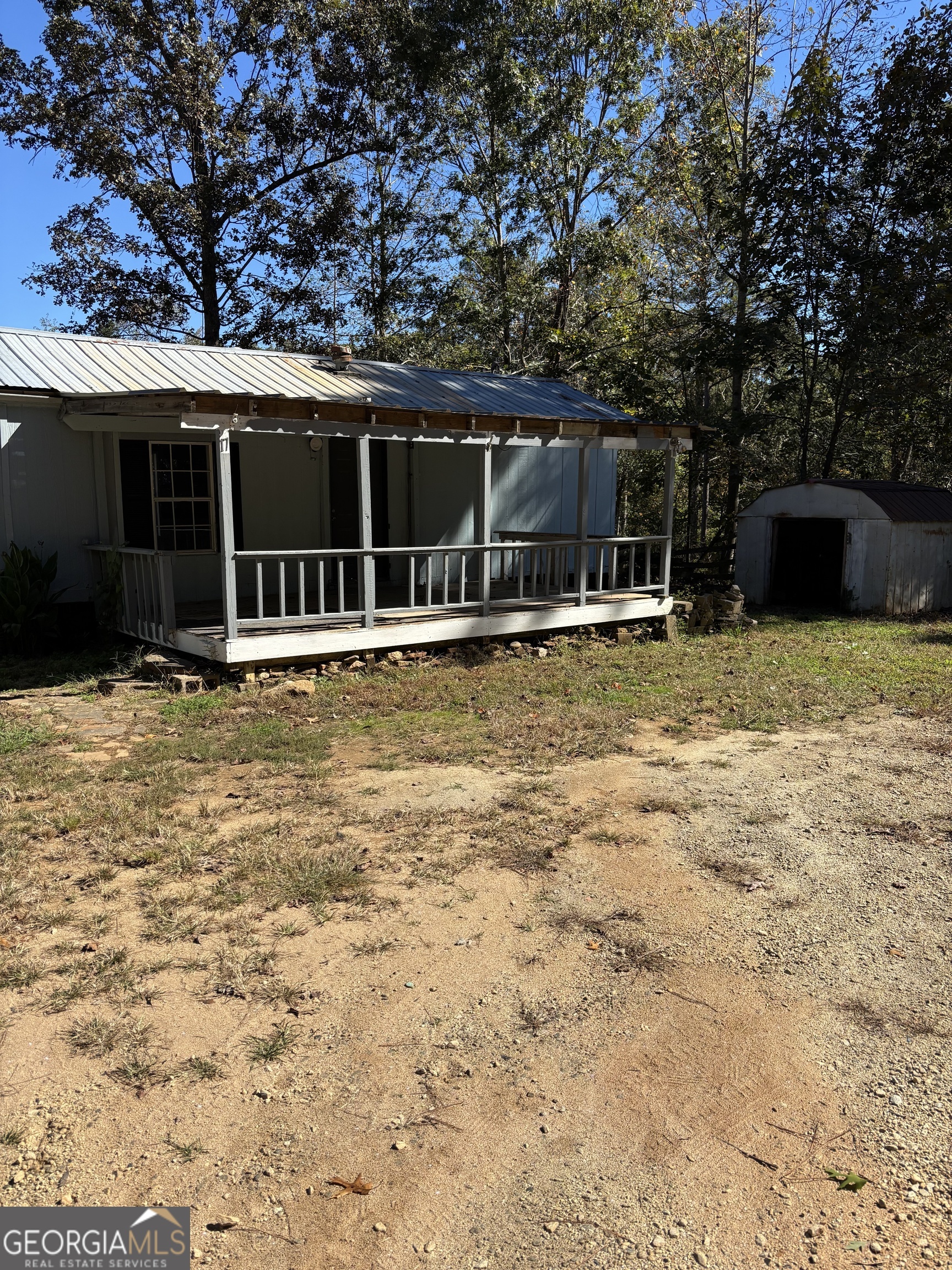 17 Lewis Dr, Lavonia, GA 30553 - MLS 10632594 - Coldwell Banker