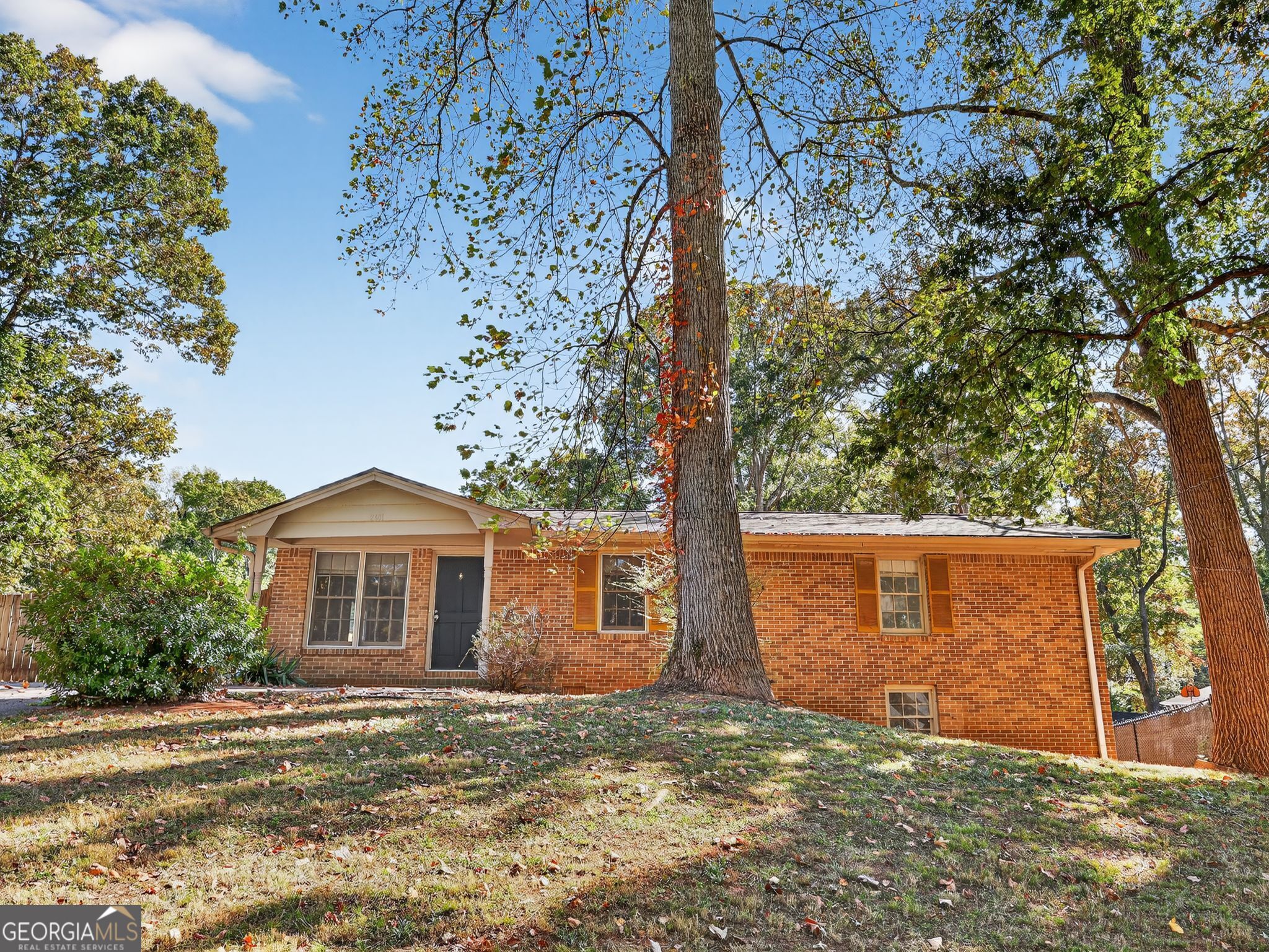 2401 Dawn Ct, Decatur, GA 30032 - MLS 10635471 - Coldwell Banker