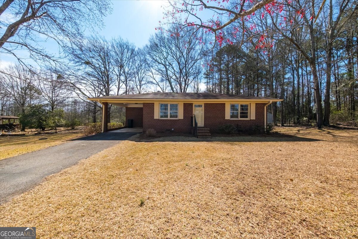 1816 High Falls Rd, Griffin, GA 30223 - MLS 10470030 - Coldwell Banker