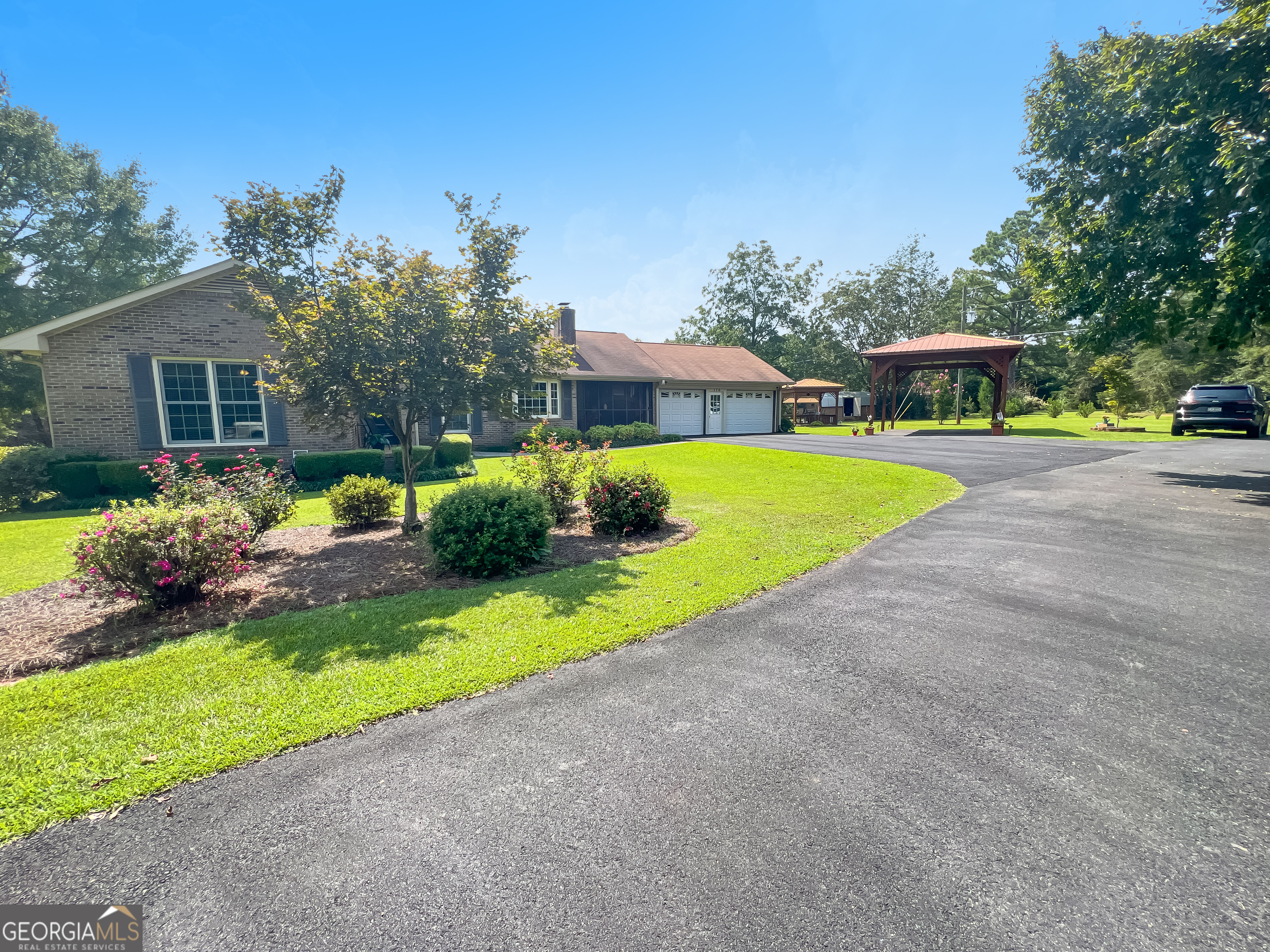 176 S Walkers Mill Rd, Griffin, GA 30223 - MLS 10590688 - Coldwell Banker