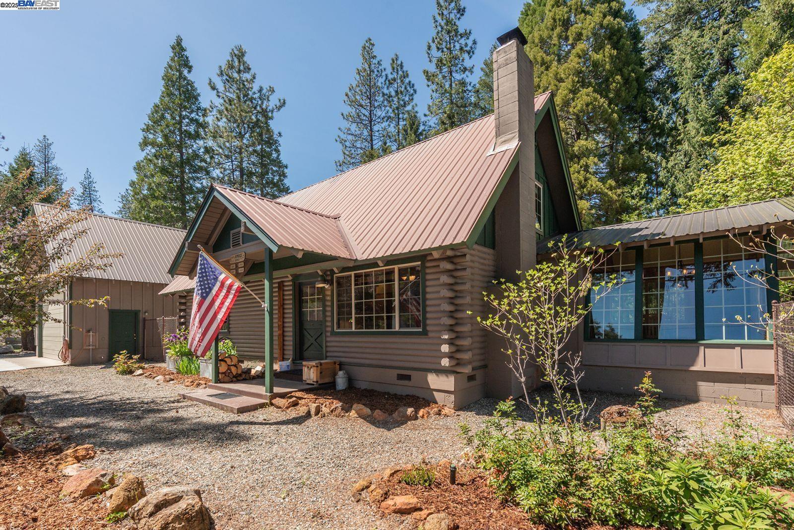 21 Cedar Rd, Trinity Center, CA 96091 - MLS 41098026 - Coldwell Banker