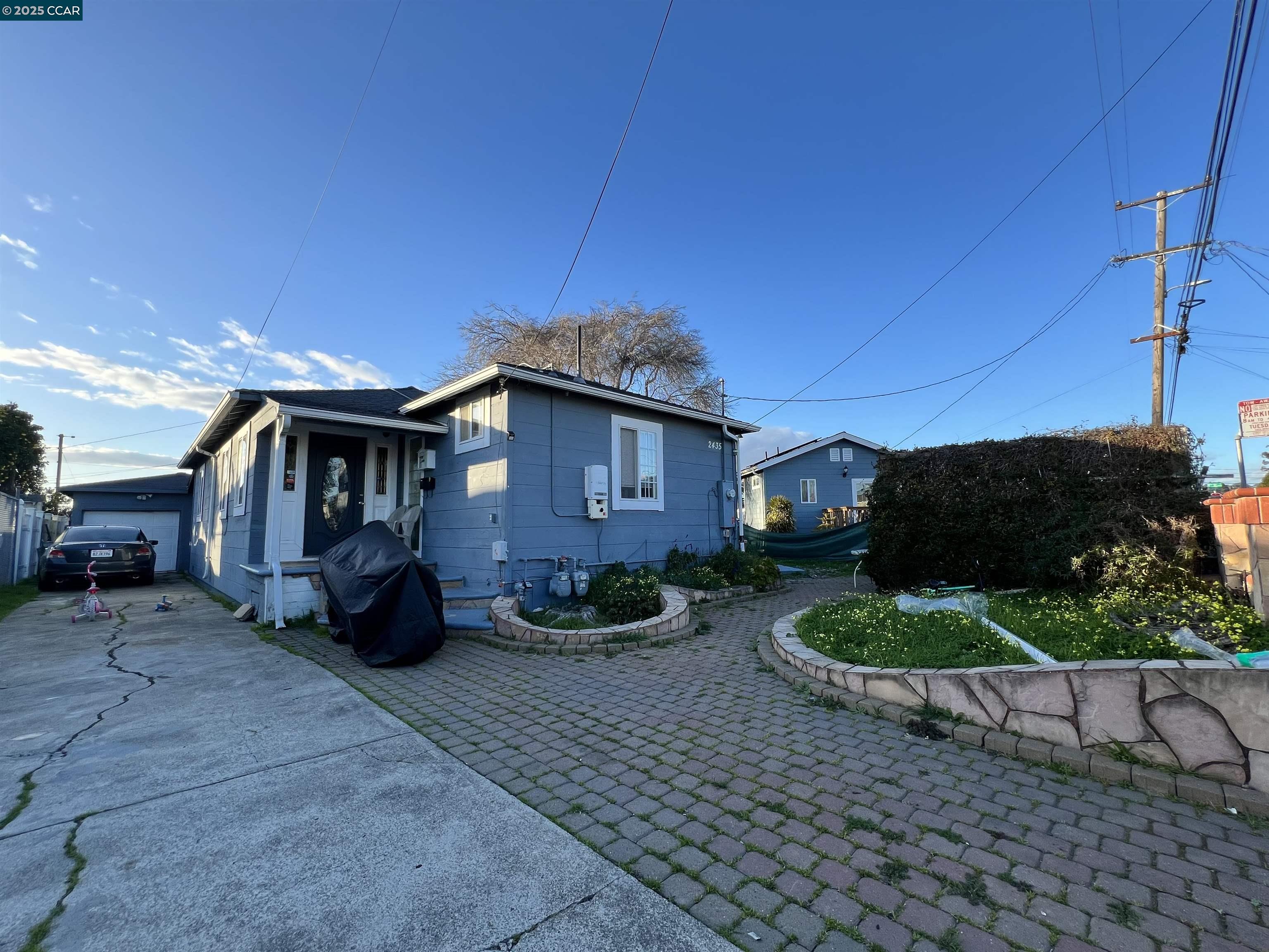 2435 17th St, San Pablo, CA 94806 - MLS 41088724 - Coldwell Banker