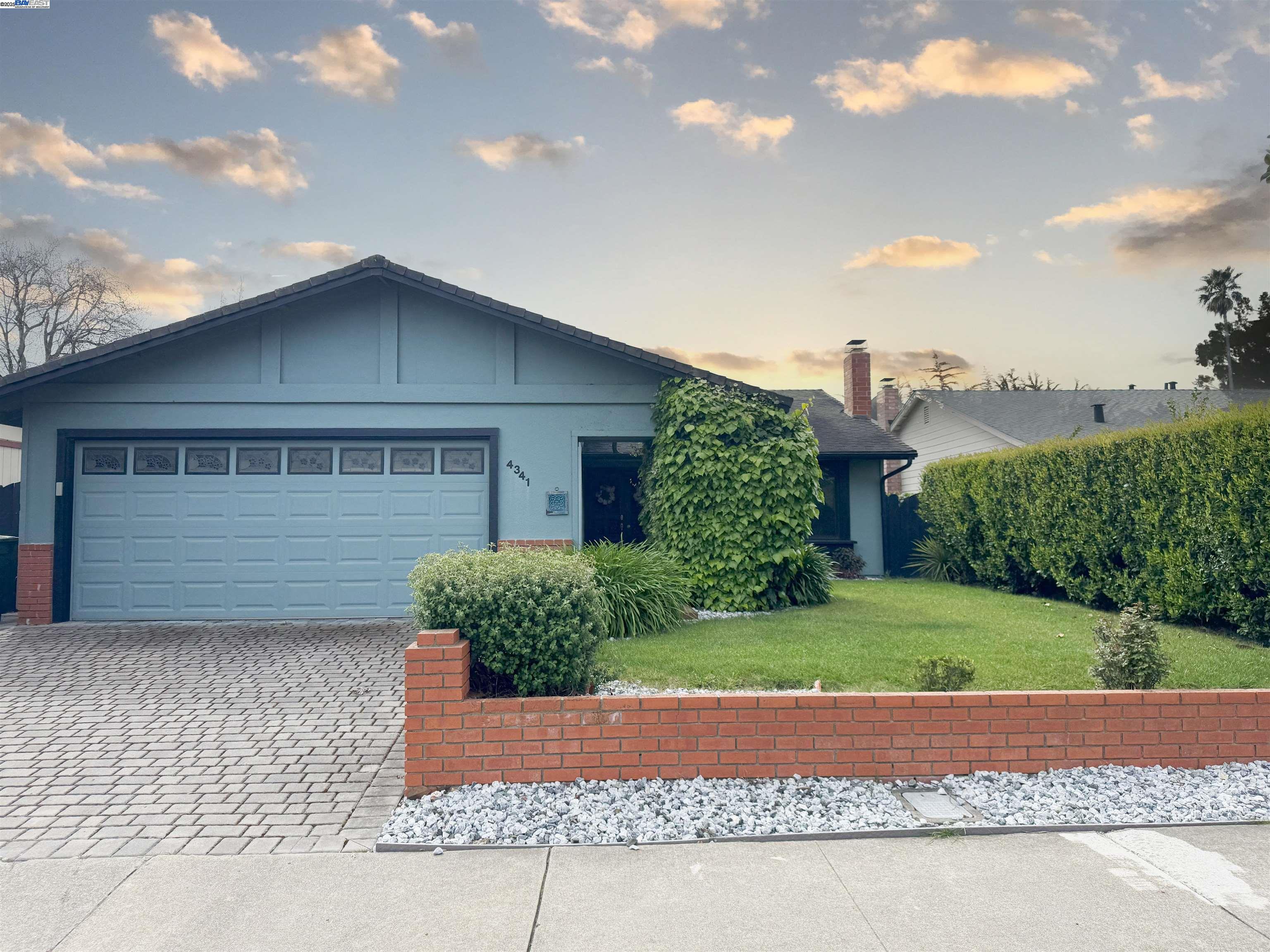 4341 Queen Anne Dr, Union City, CA 94587 - MLS 41094172 - Coldwell Banker