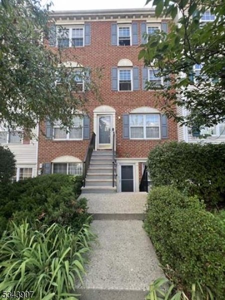 106 Callahan Ct, Newark, NJ 07103 - MLS 3950715 - Coldwell Banker