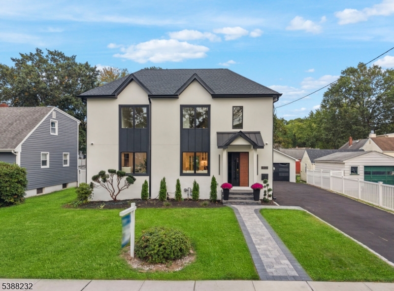 40 Hutton Rd, Clifton, NJ 07013 - MLS 3989841 - Coldwell Banker