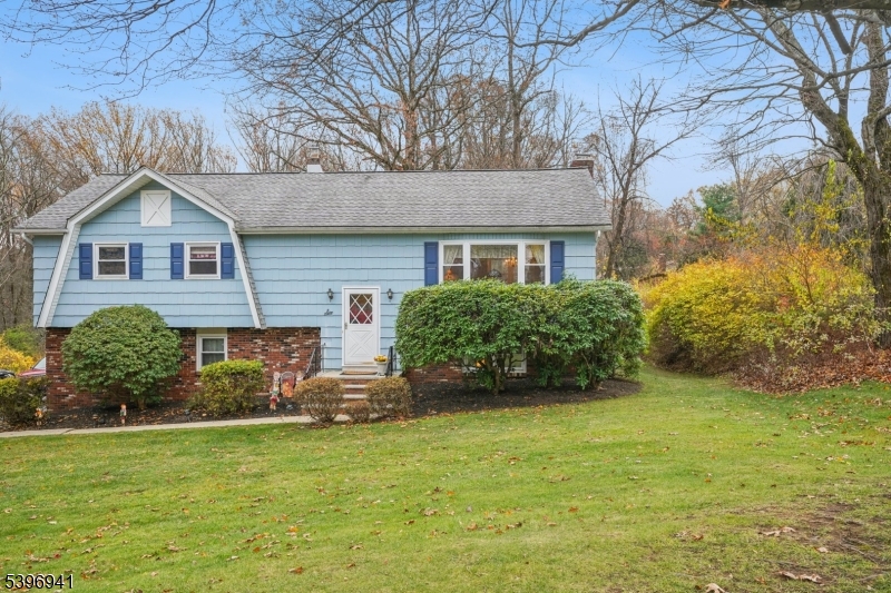 6 Alpine Dr, Randolph Township, NJ 07869 - MLS 3997670 - Coldwell Banker