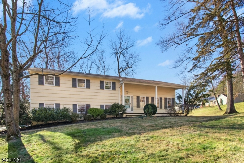 355 Ackerman St, Mountainside, NJ 07092 - MLS 4000463 - Coldwell Banker