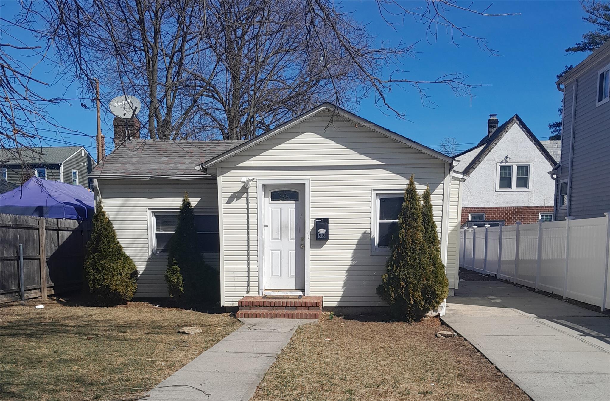 58 Remsen Ave, Hempstead, NY 11550 - MLS 826413 - Coldwell Banker