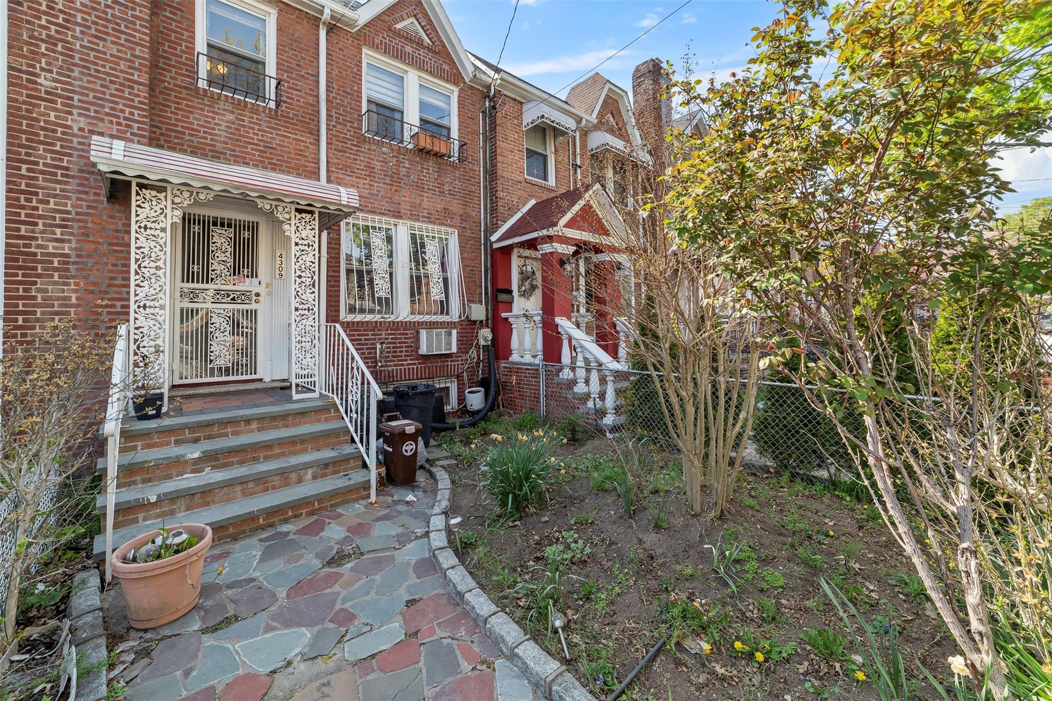 4309 Edson Ave, Bronx, NY 10466 - MLS 835304 - Coldwell Banker
