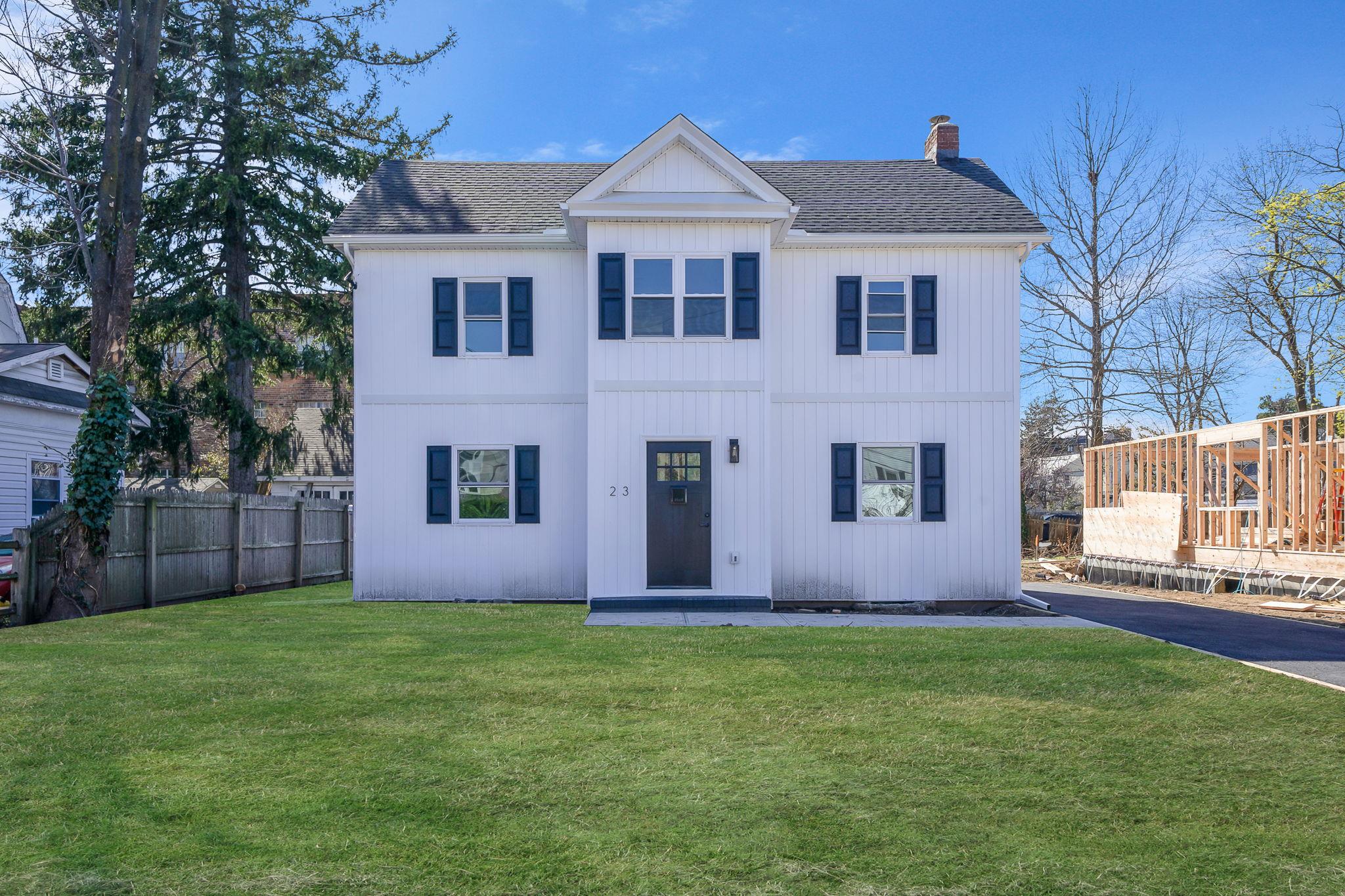 23 Elizabeth Ct, Hempstead, NY 11550 - MLS 847416 - Coldwell Banker