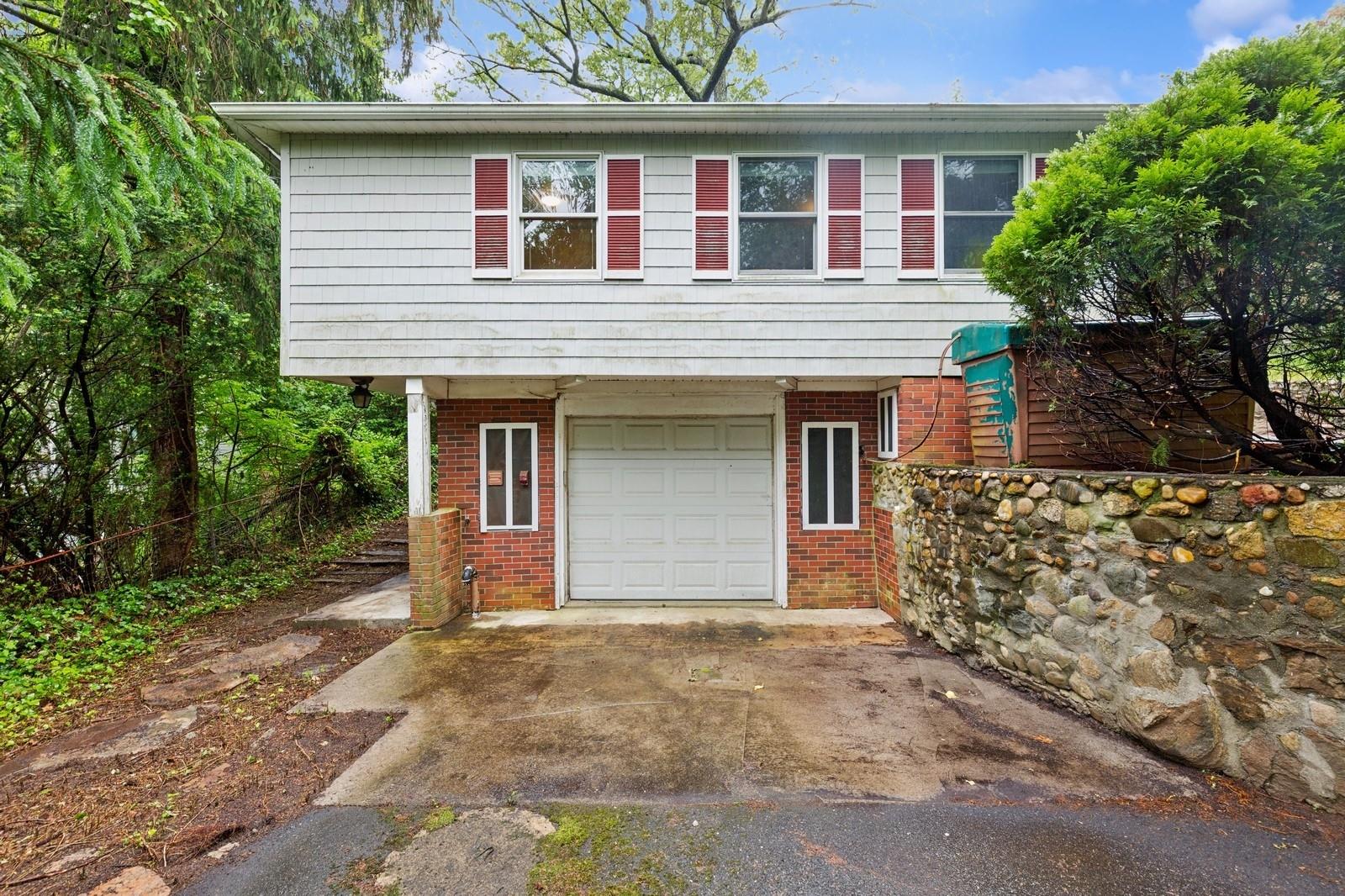 5 Murray Hill Rd, Sound Beach, NY 11789 - MLS 867276 - Coldwell Banker