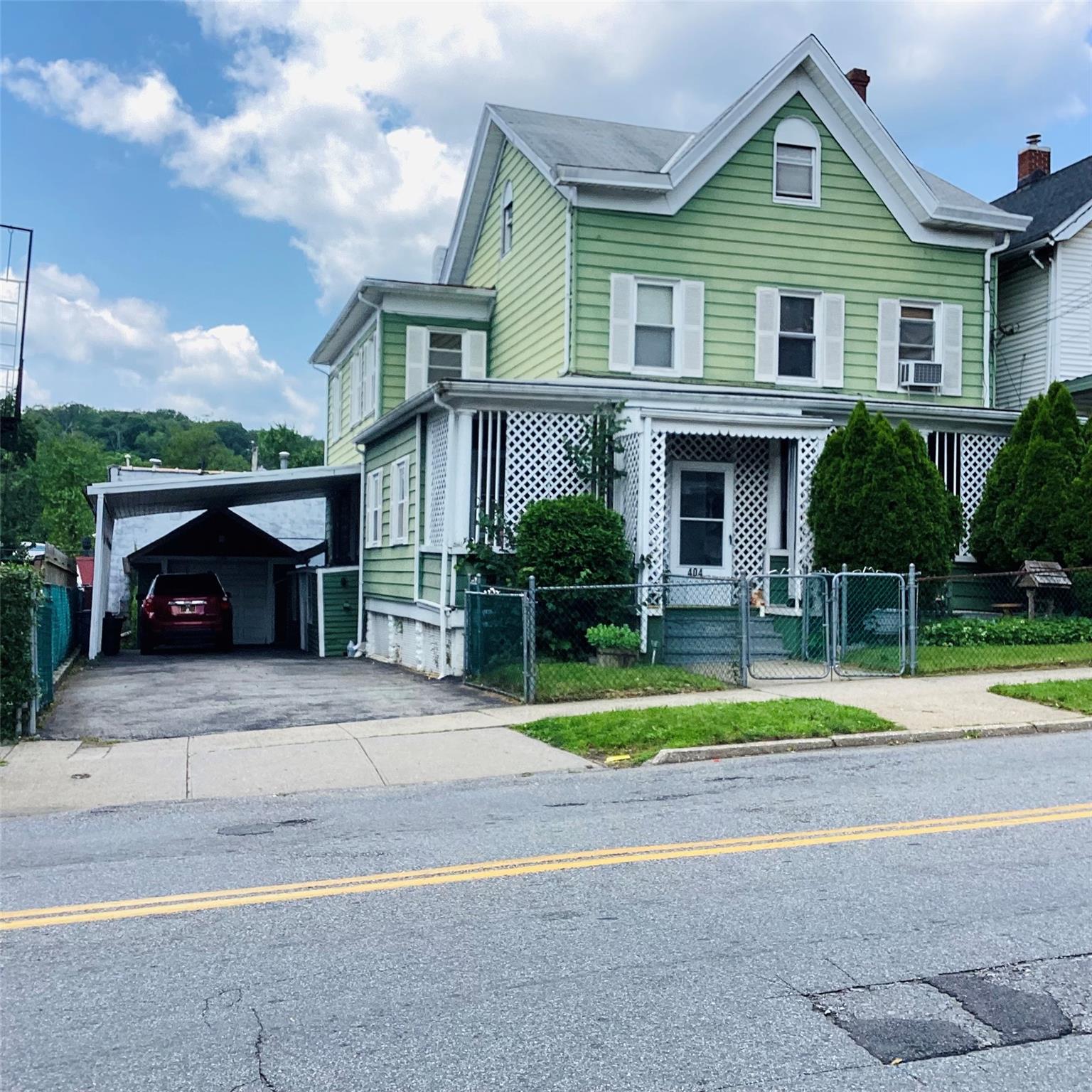 404 N Division St, Peekskill, NY 10566 - MLS 883579 - Coldwell Banker