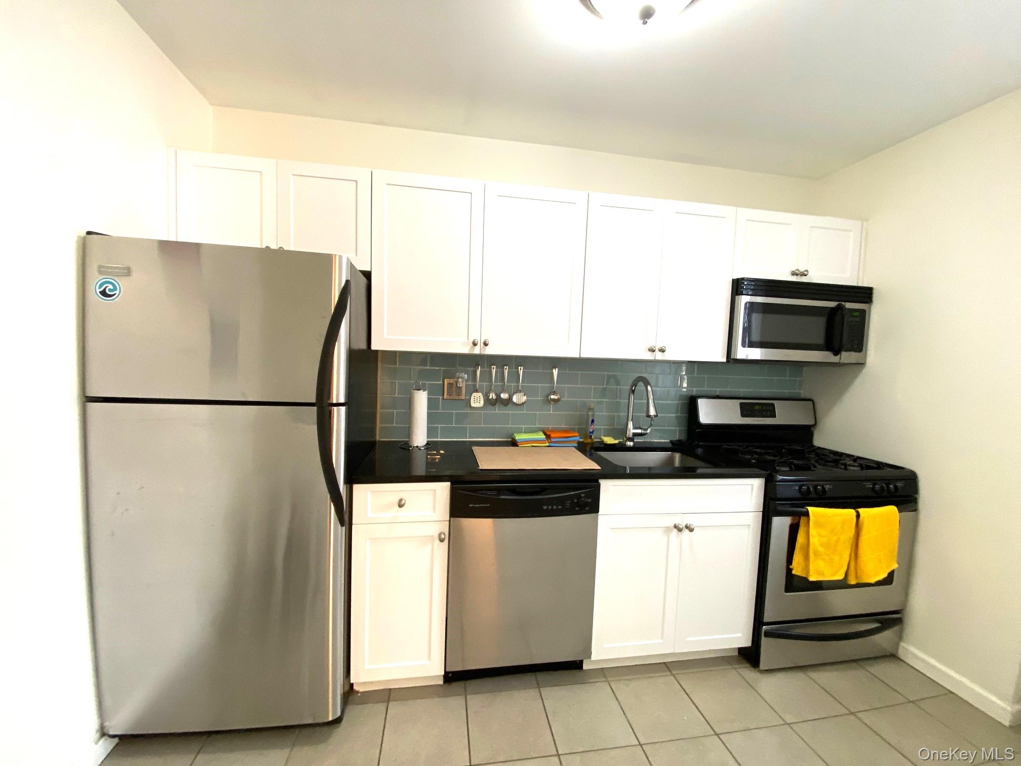 255 Broadway #303, Long Beach, NY 11561 - MLS 918585 - Coldwell Banker