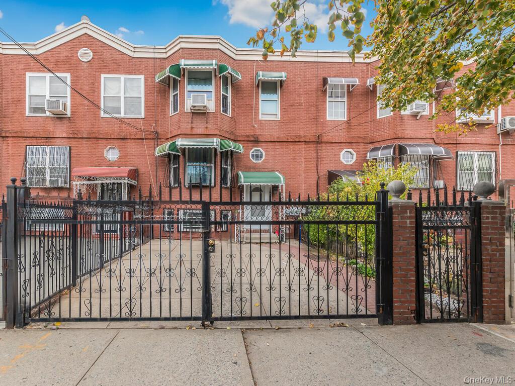 1029 Kelly St, Bronx, NY 10459 - MLS 927437 - Coldwell Banker