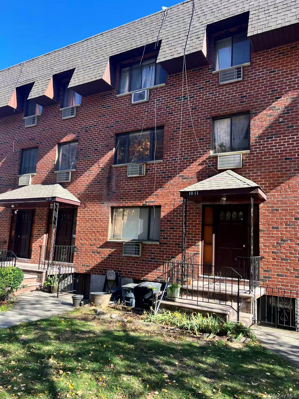 10-09 166th St, Whitestone, NY 11357 - MLS 936856 - Coldwell Banker