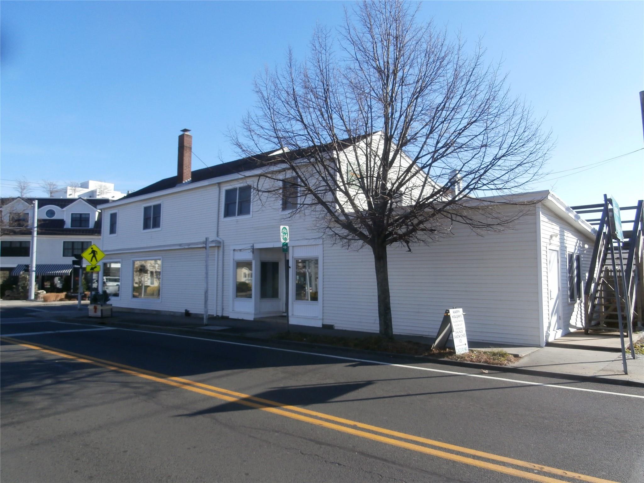 137 Front St, Greenport, NY 11944 - MLS 803911 - Coldwell Banker