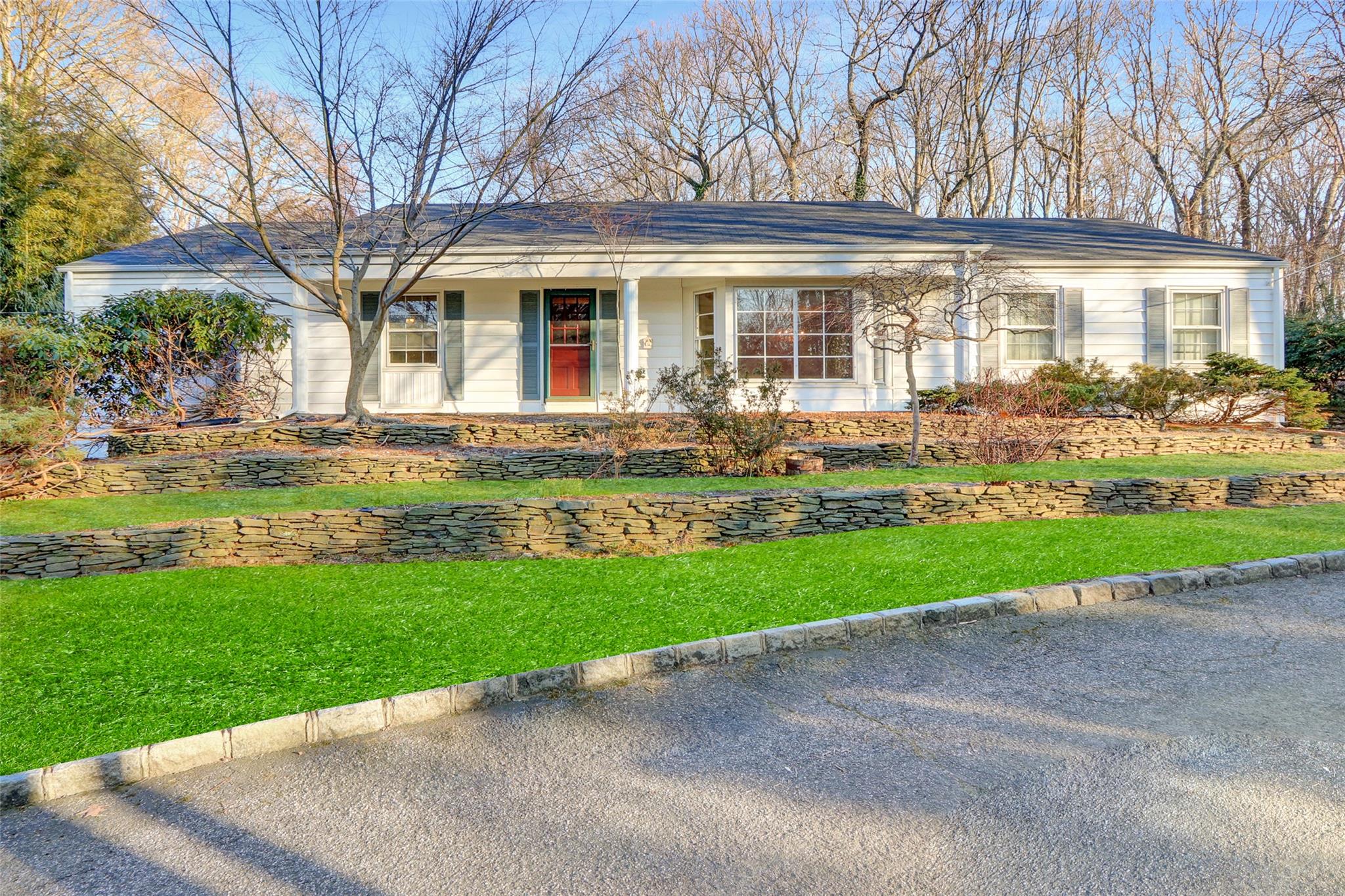 43 Cliff Rd, Port Jefferson, NY 11777 - MLS 816001 - Coldwell Banker