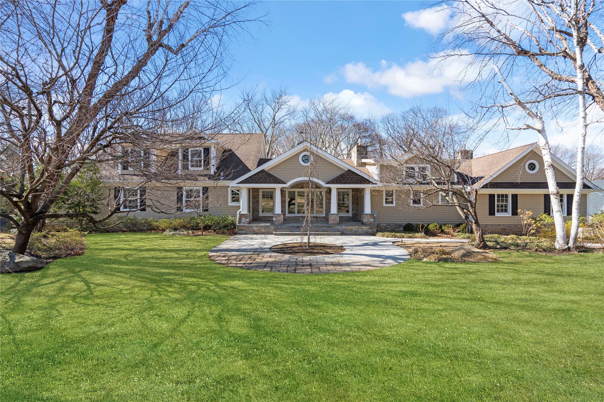 41 Harbor Acres Rd, Sands Point, NY 11050 - MLS 830785 - Coldwell Banker