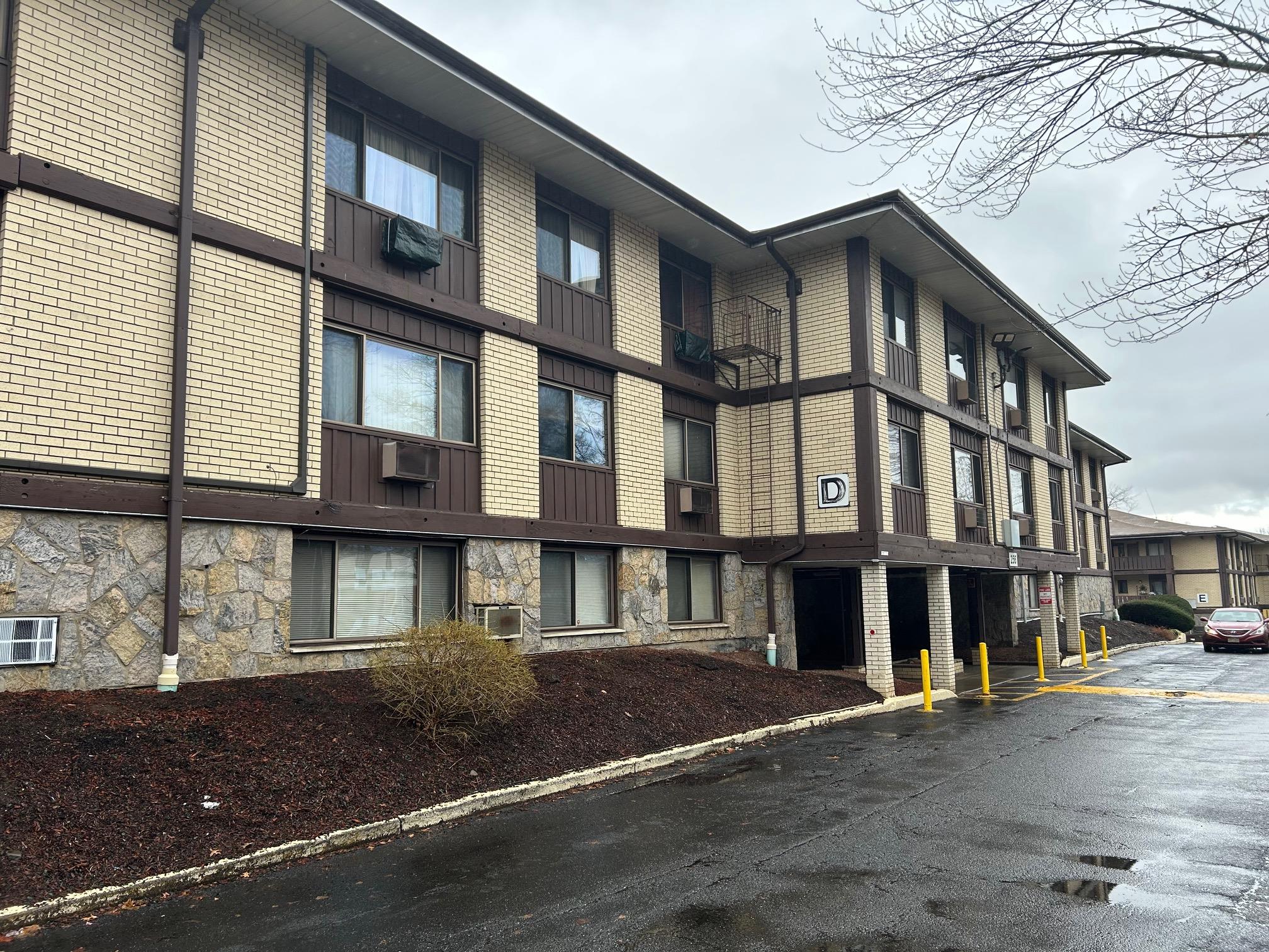 256 North Main Streets #D4, Spring Valley, NY 10977 - MLS 836719 ...