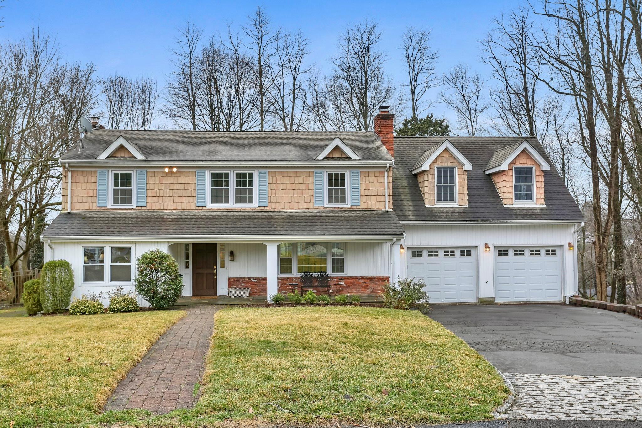 28 Curt Terrace, Greenwich, CT 06831 - MLS 837214 - Coldwell Banker