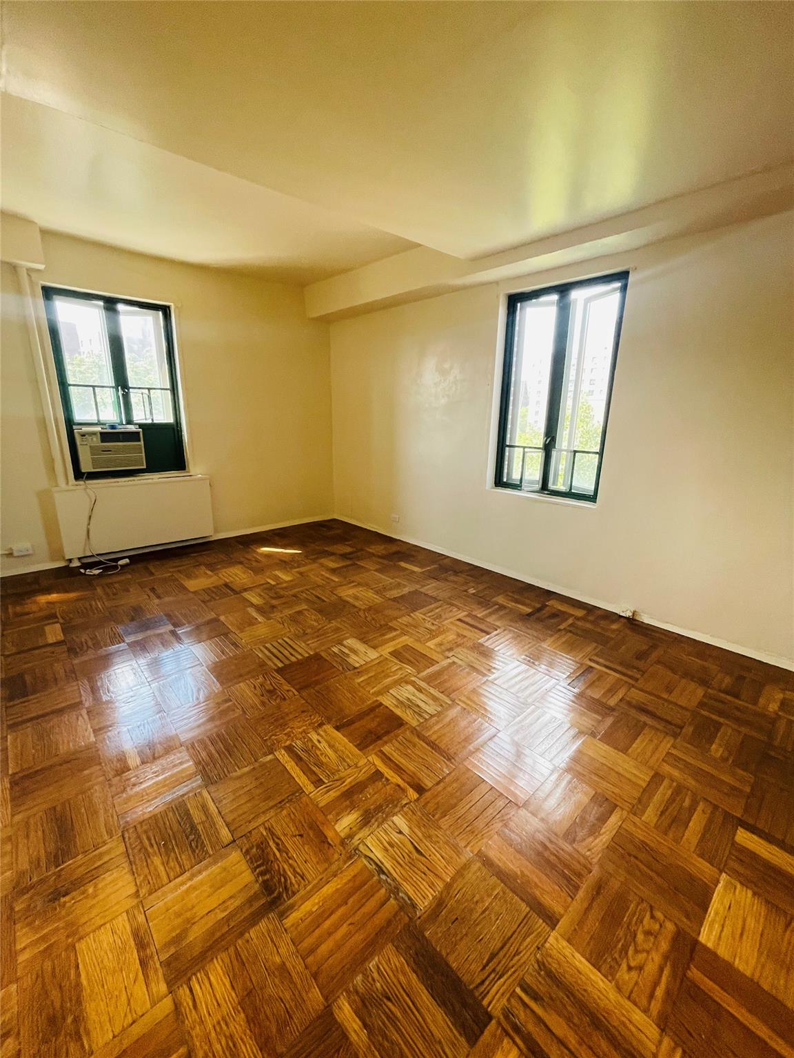 2075 St Raymond Ave #5B, Bronx, NY 10462 - MLS 837671 - Coldwell Banker